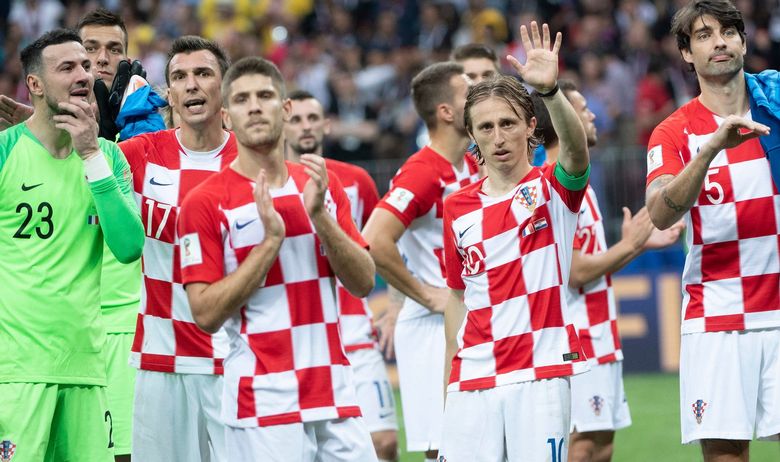 Vatreni ispušni ventil za napaćeni narod i poruka moćnicima: Rusi ...
