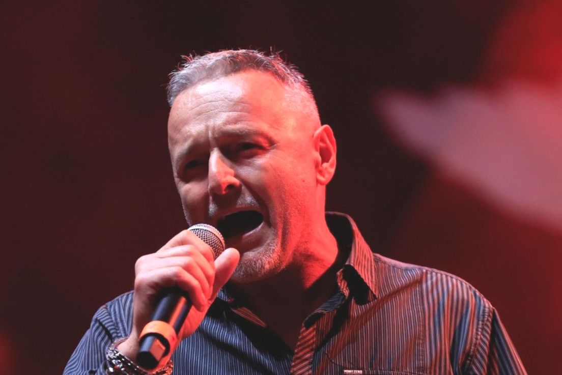 Poslije nominacija za Porin, Thompson na Valentinovo imao novi razlog ...