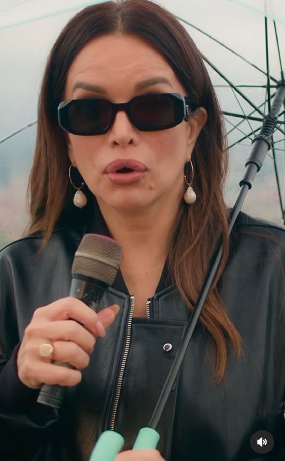 Seve spojila nespojivo pa našla način kako da bujniji dio svoga tijela ...