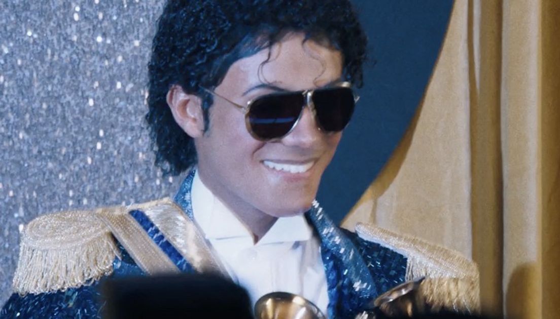 Vidite li vi sličnost? Zbog ovoga se fanovi pitaju je li ovo stara ...