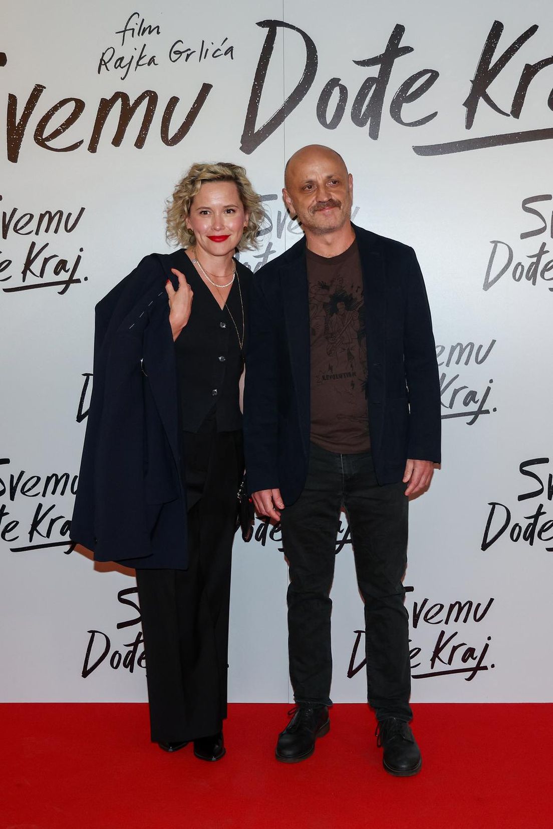 Pogledajte kako su se Tomislav Tomašević i Ivana Kekin rasplesali na koncertu njezina supruga u ...