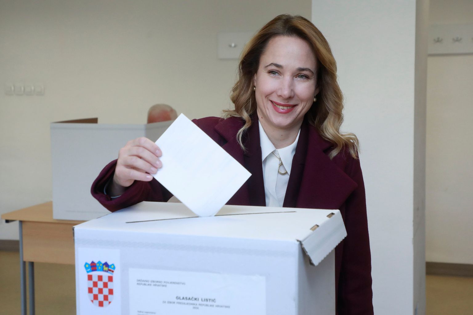 Marija Selak Raspudić nakon izbora prošetala centrom Zagreba, a evo ...