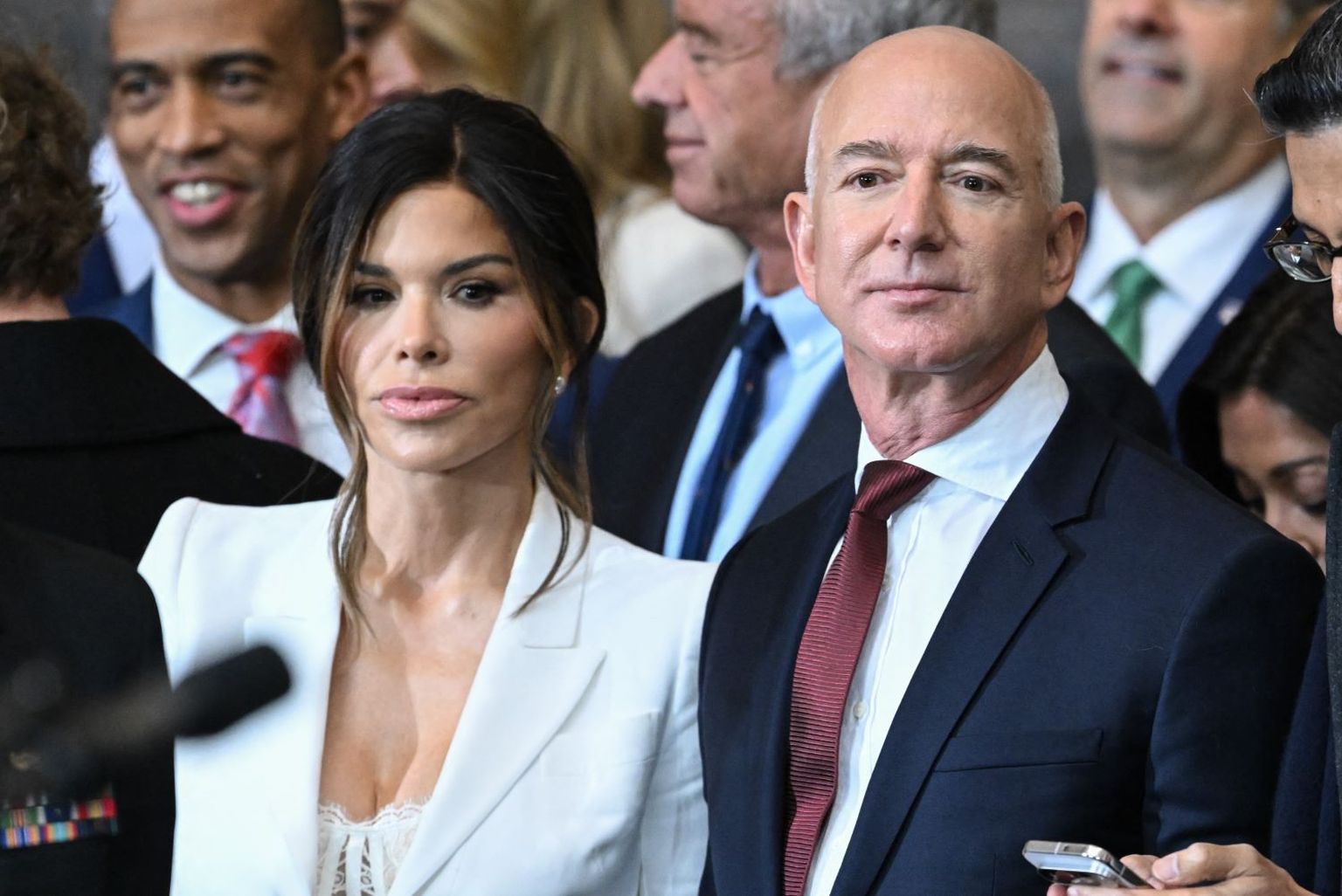 To joj je bio prioritet? Evo što je supruga milijardera prvo napravila ...