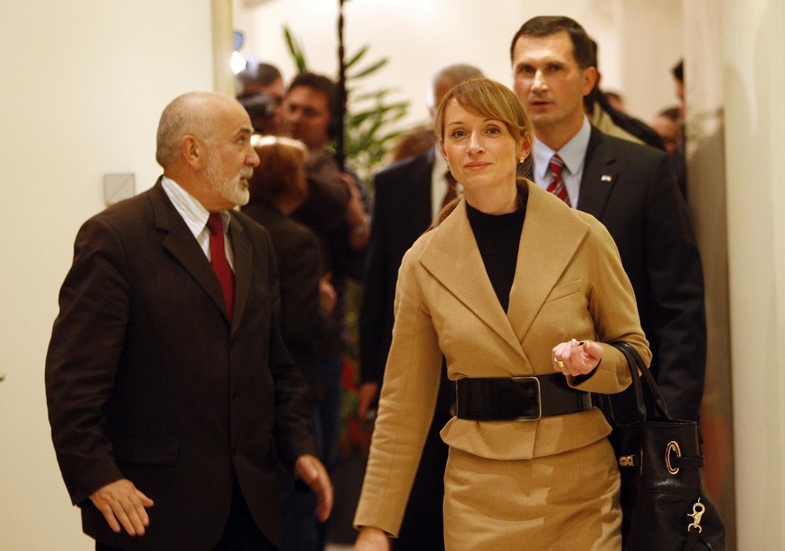 Tko je supruga Dragana Primorca? Pažnju plijeni elegancijom, a može se ...