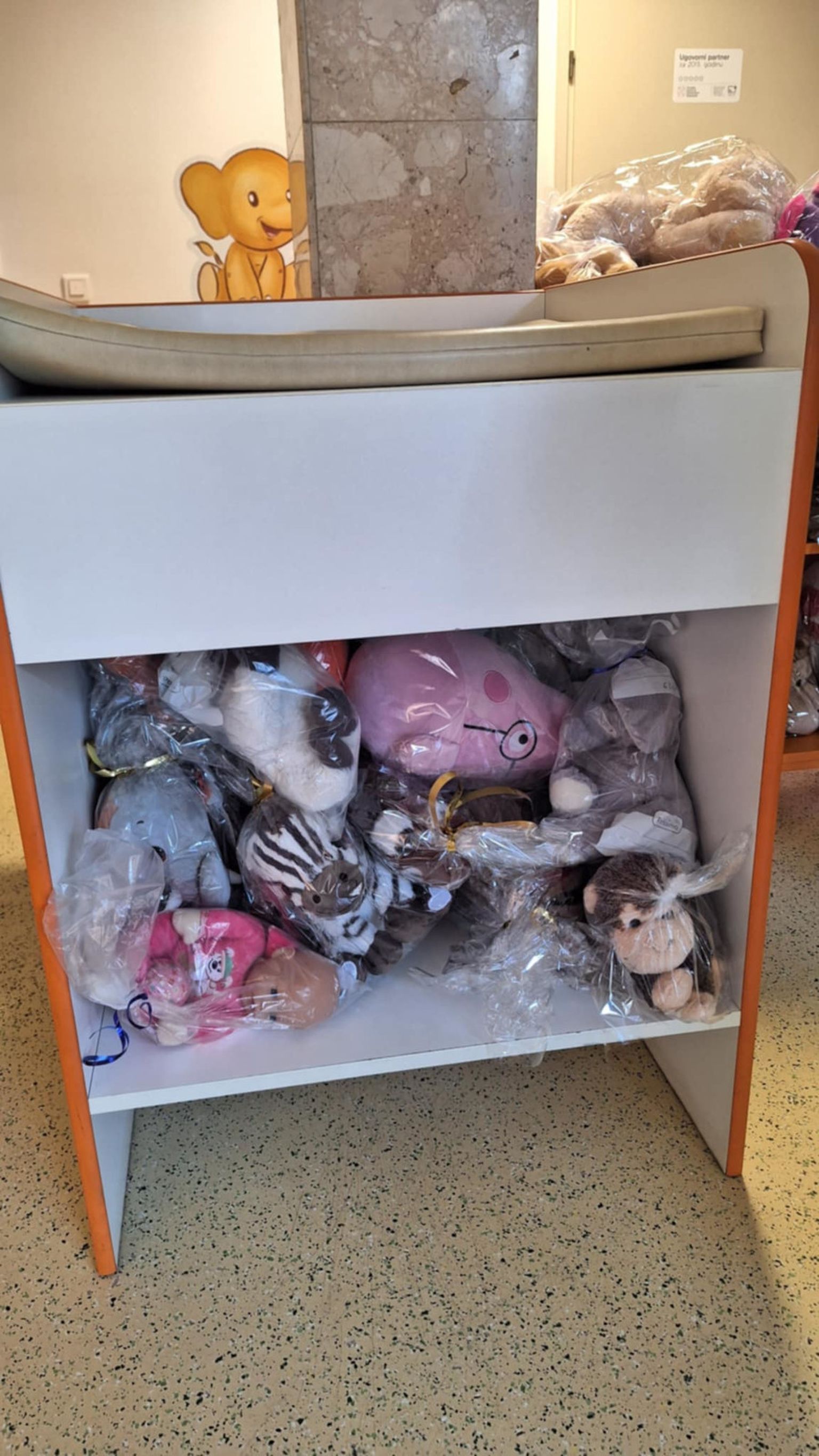 Na pedijatriji Doma zdravlja u Velikoj Gorici mogu se ostaviti igračke ...