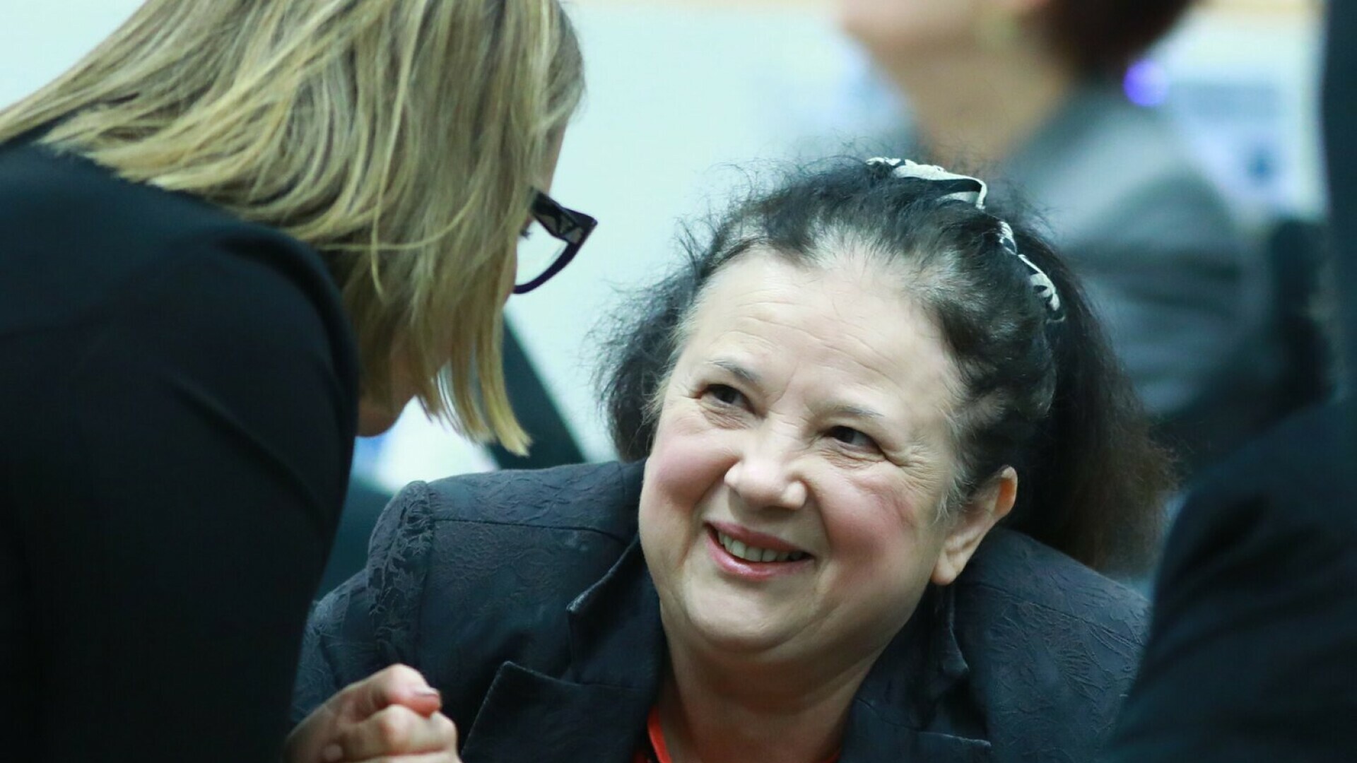 Kerumova sestra Nevenka iznenadila promjenom svoje prepoznatljive ...