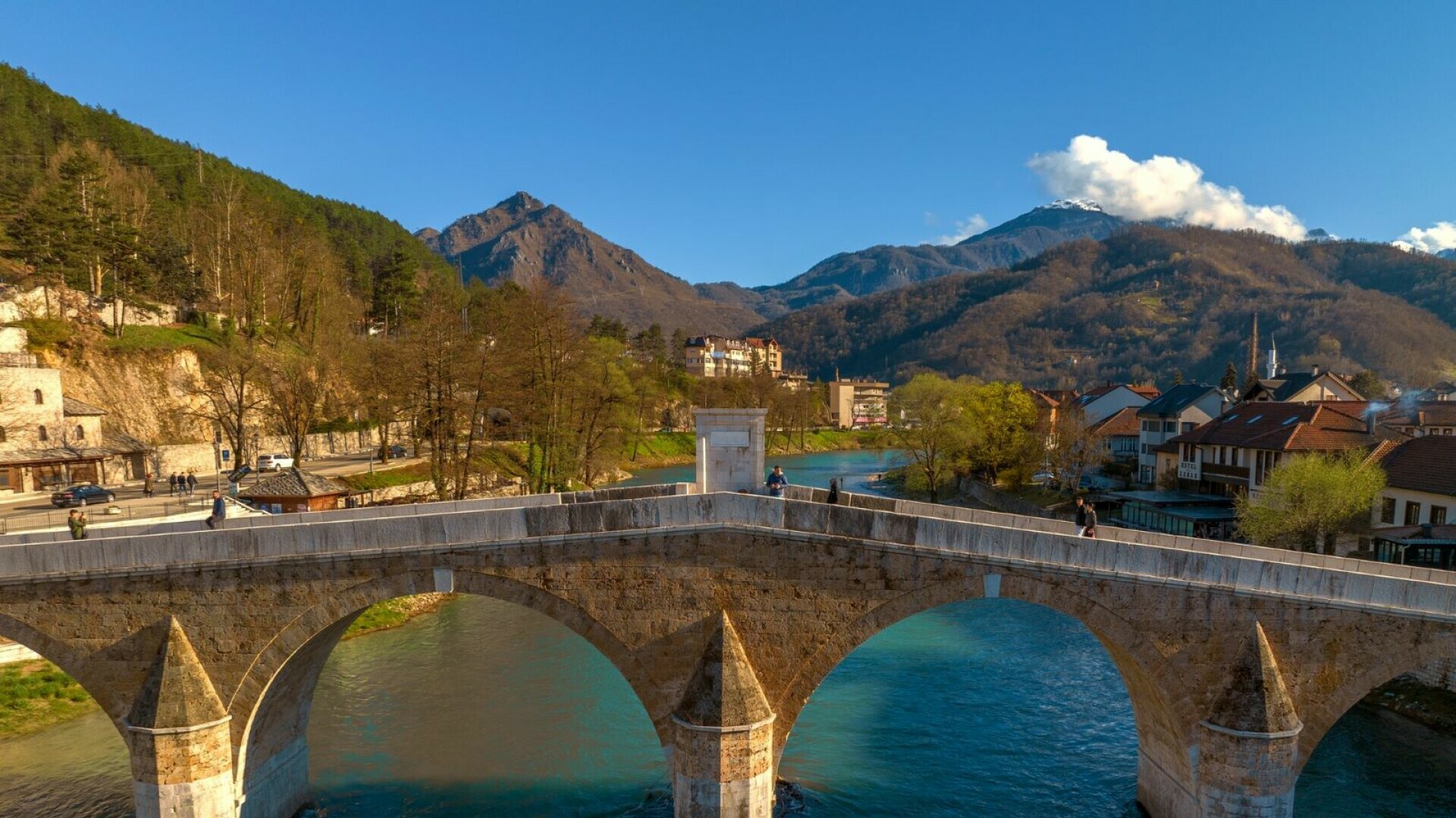 Točka spajanja Bosne i Hercegovine: Veličanstveni stari most na koji su ...
