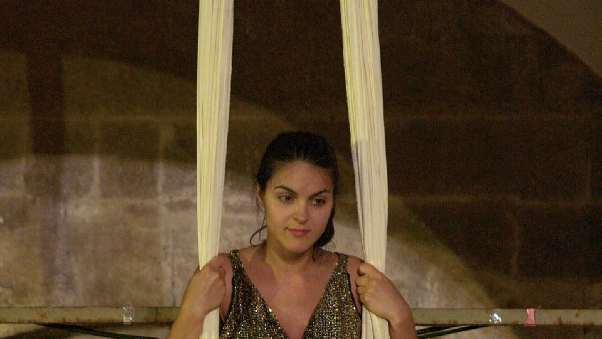 Sjećate se Nere Stipičević? Povukla se na vrhuncu slave pa se vratila ...