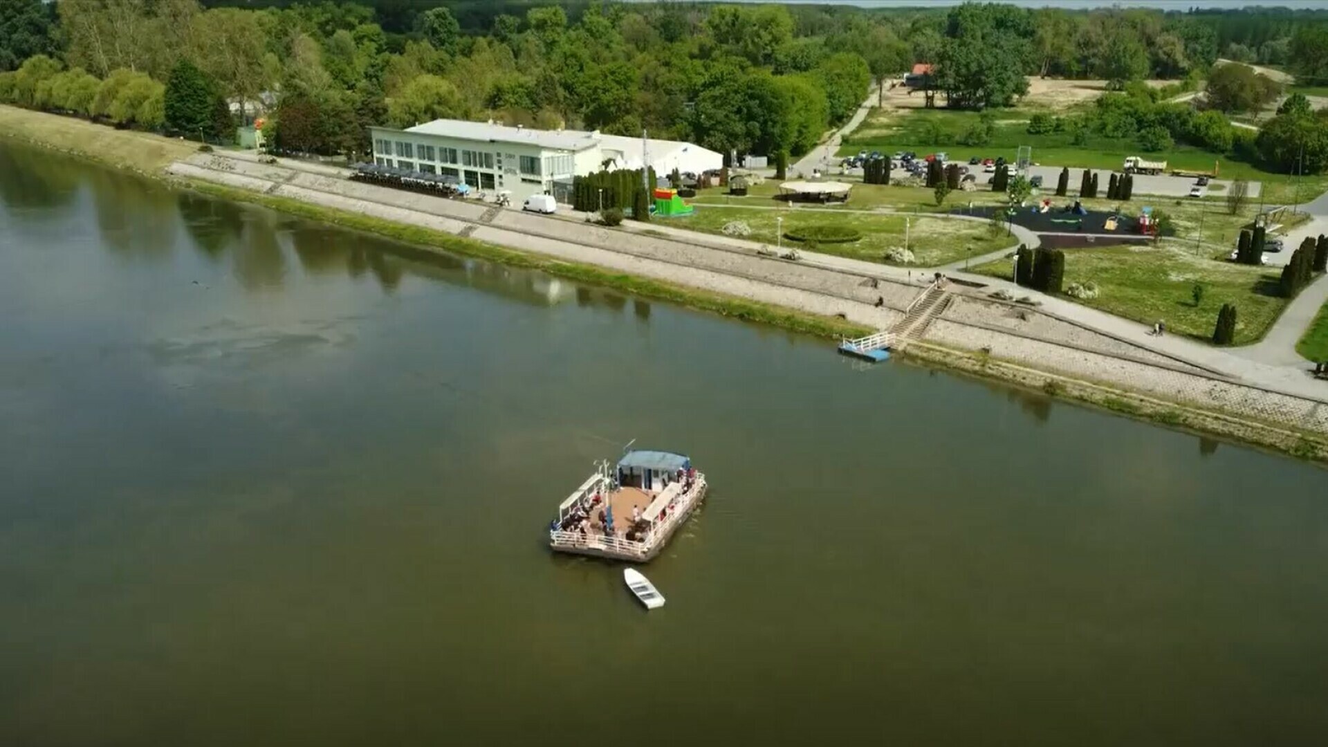 Kompom s jedne strane obale na drugu i nakon 107 godina: Koriste je ...