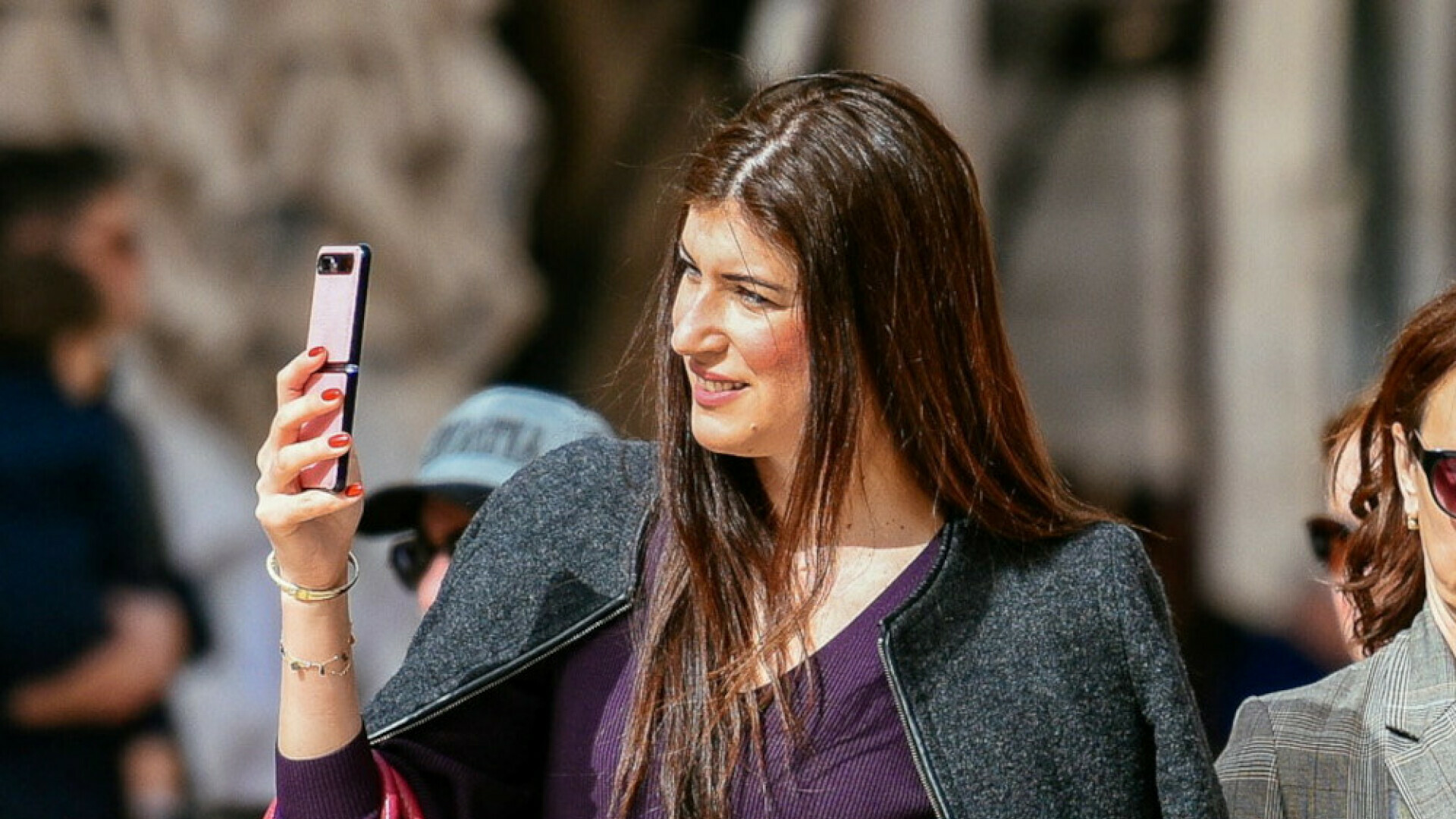 Trudnica iz Dubrovnika: Izdanje u mokasinkama i pletenoj haljini u kojem je udobnost prioritet