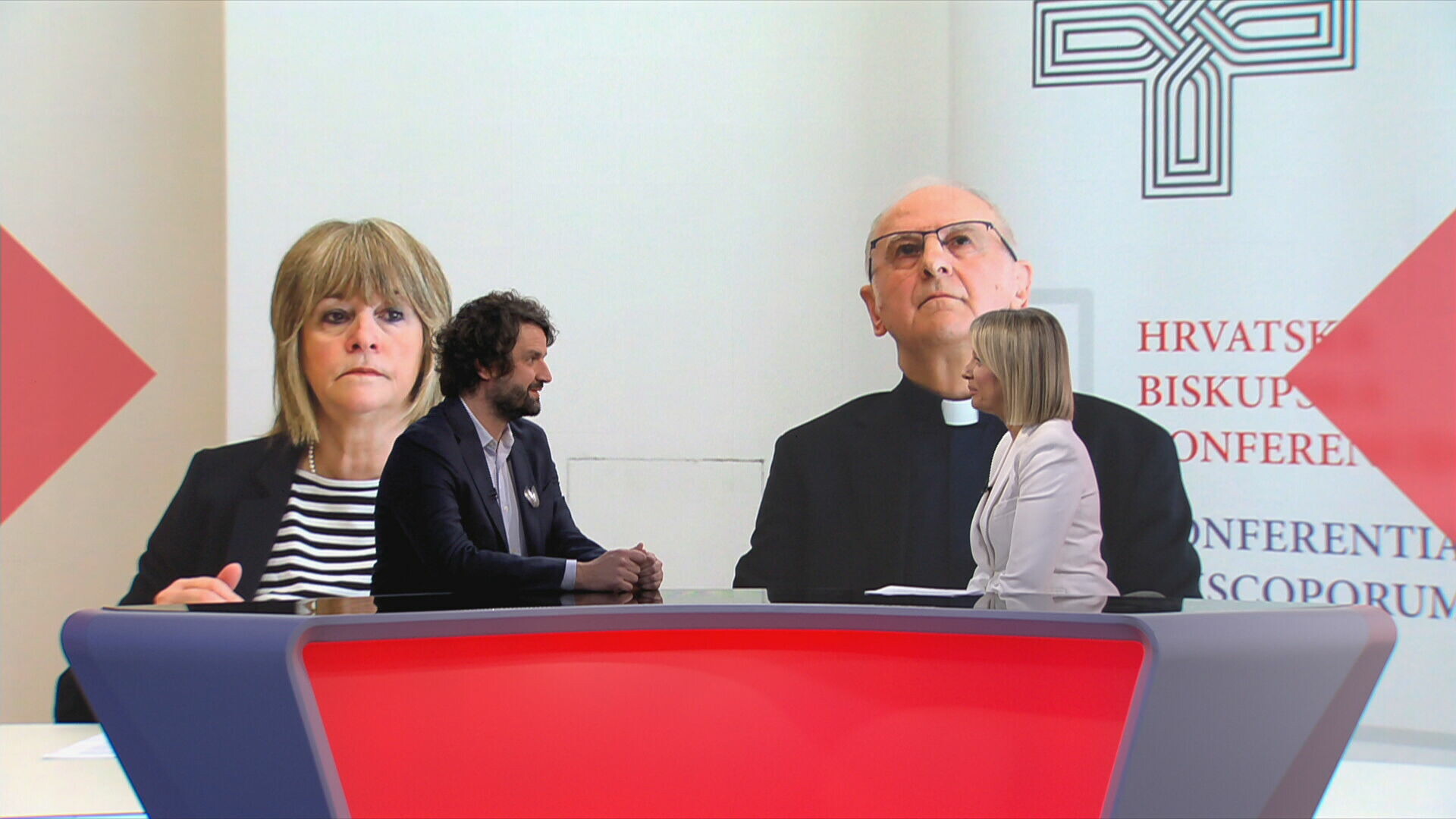 "Muškarci u odijelima na TikToku izgledaju blesavije nego što jesu": Boris Jokić analizira ...