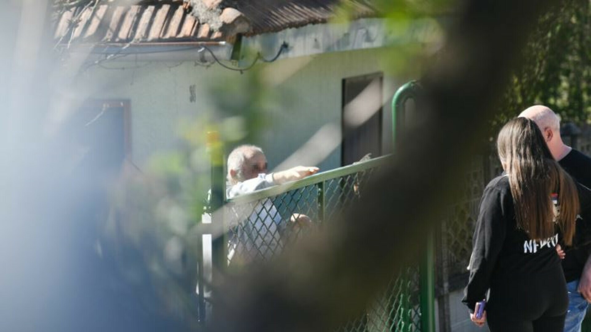 Obustavljena potraga u selu Zlot, jedan od osumnjičenih izveden iz policijske stanice, baka ...