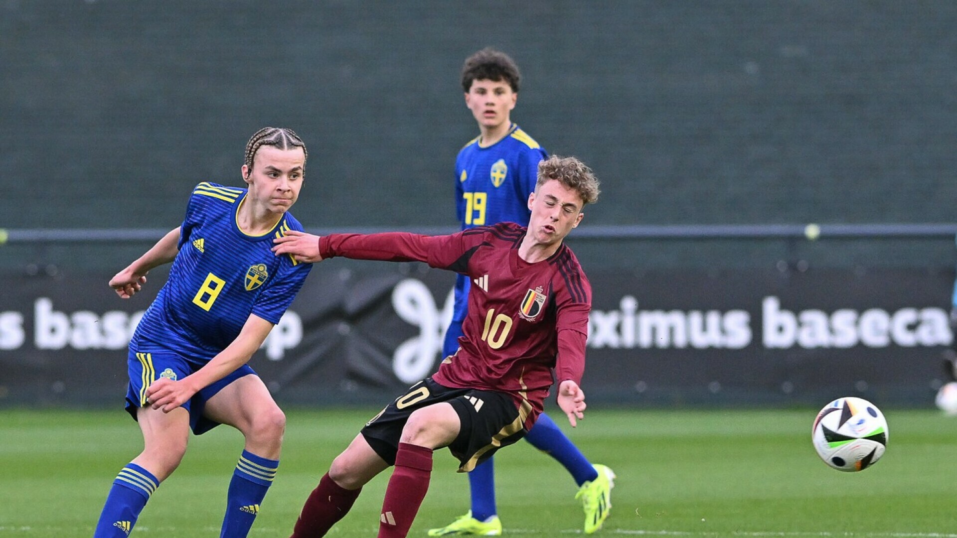 Ibrahimović ne može biti sretniji: Njegov mlađi sin krenuo je tatinim ...