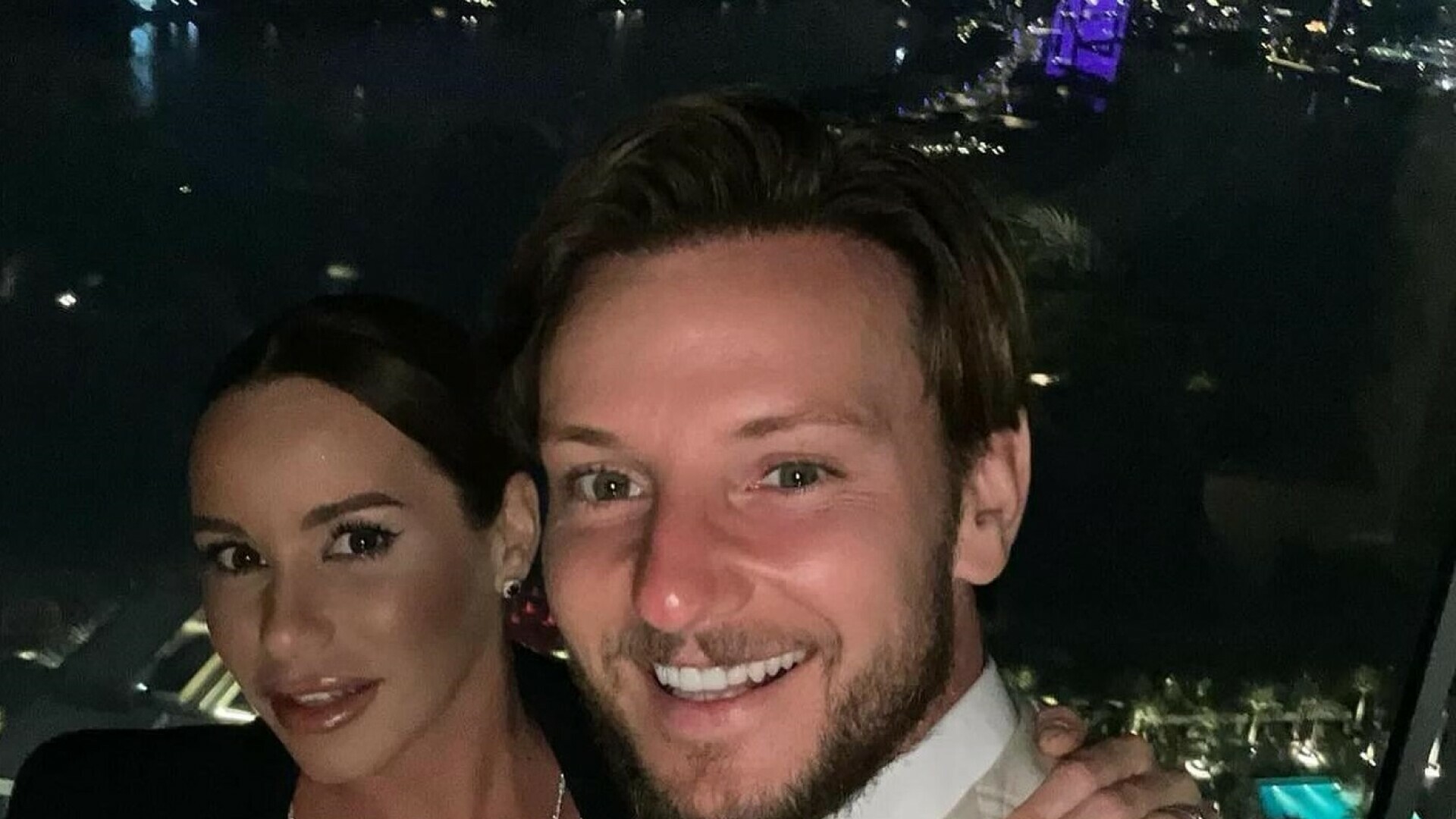 Rakitić i njegova lijepa Raquel proslavili su 11. godišnjicu braka, ona ...