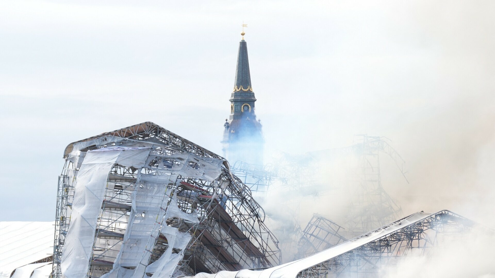 Progutao ju je plamen: Uništen 400 godina star simbol Kopenhagena