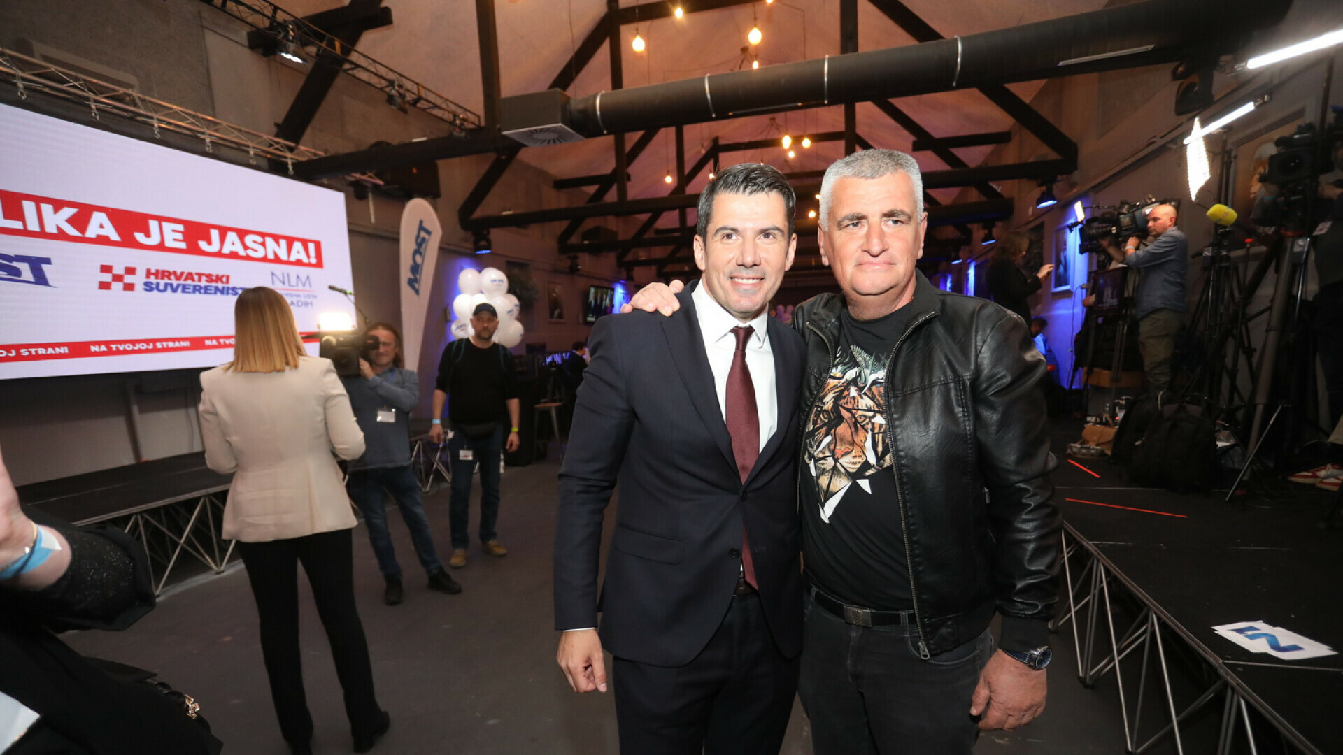 Pogledajte u kakvu je izdanju Miro Bulj došao u stožer, istaknuo se ...