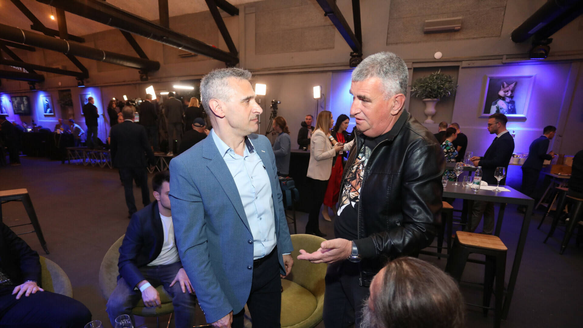 Pogledajte u kakvu je izdanju Miro Bulj došao u stožer, istaknuo se ...