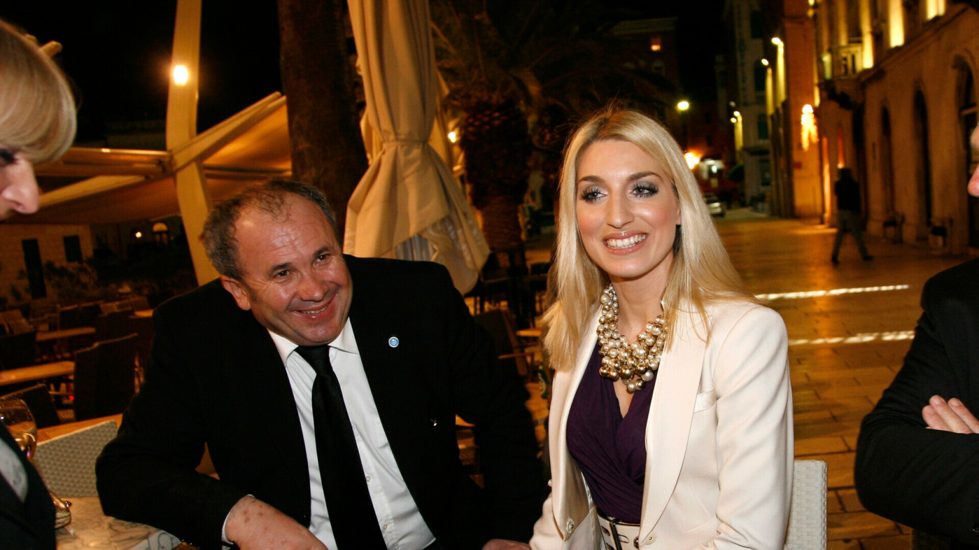 Kerum pobjedu Hrvatske u Osijeku gledao sa suprugom i djecom, Fani je ...