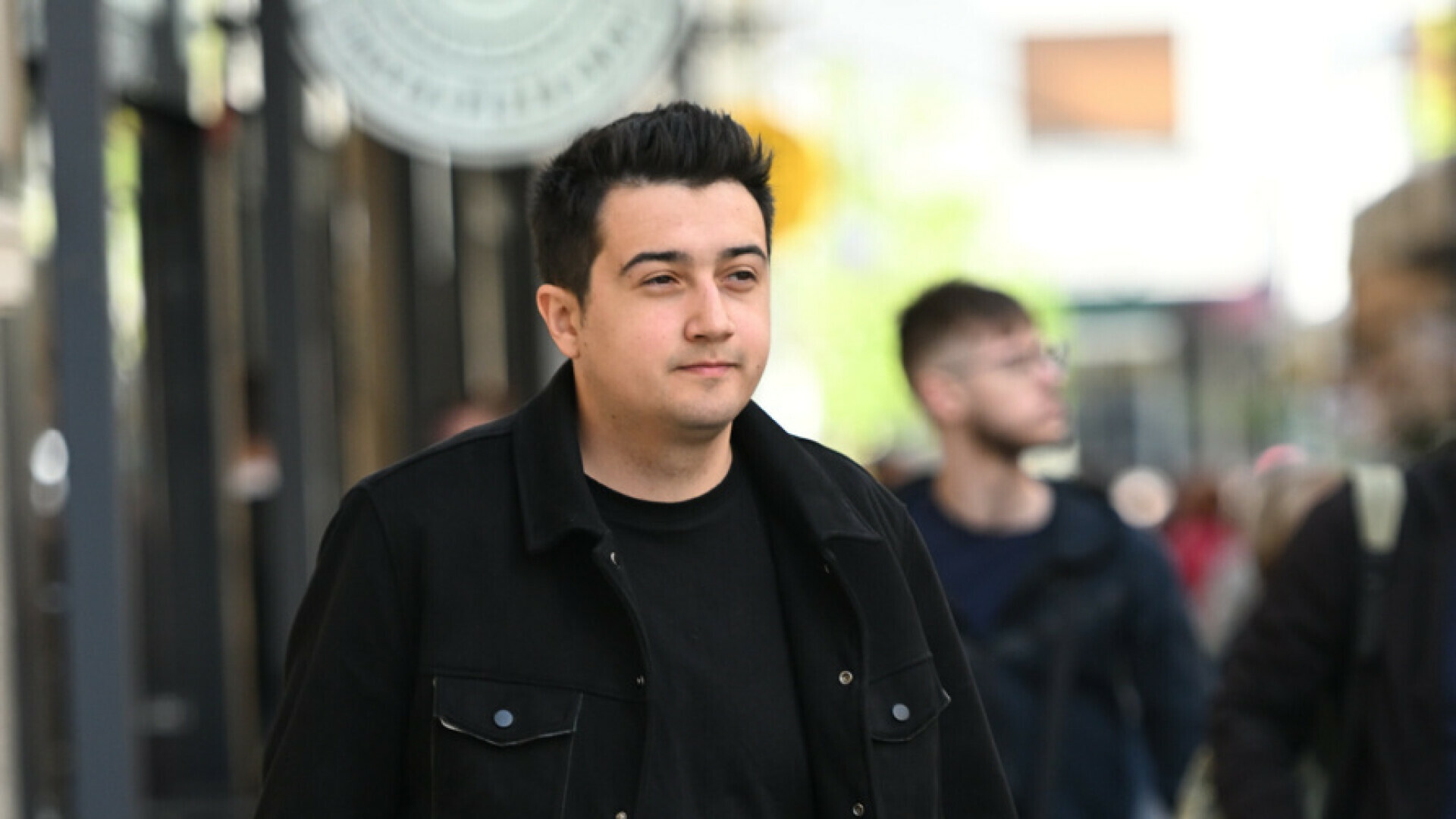 Bosanski glazbenik viđen prvi put nakon prekida sa zvijezdom Kumova ...