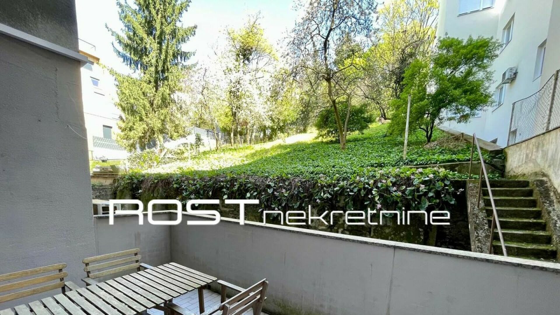 FOTO Prodaje se stan u samom centru Zagreba s terasom: Pet minuta hoda od Trga bana Jelačića