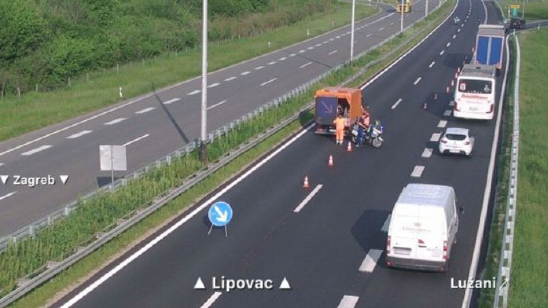 Užas na autocesti: Više osoba ozlijeđeno u nesreći, dignut helikopter