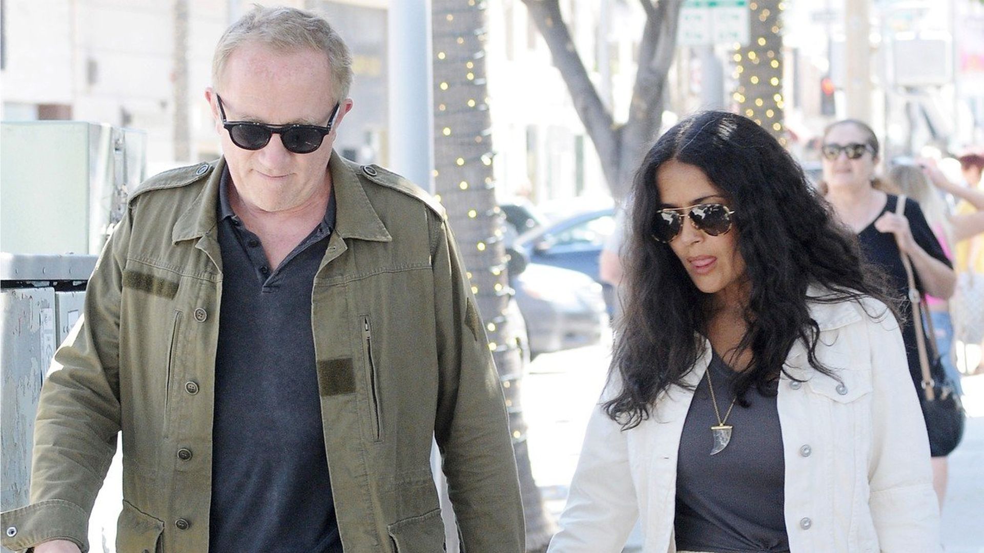 Bogatstvo im je procijenjeno na 37 milijardi dolara, a u opuštenoj ...