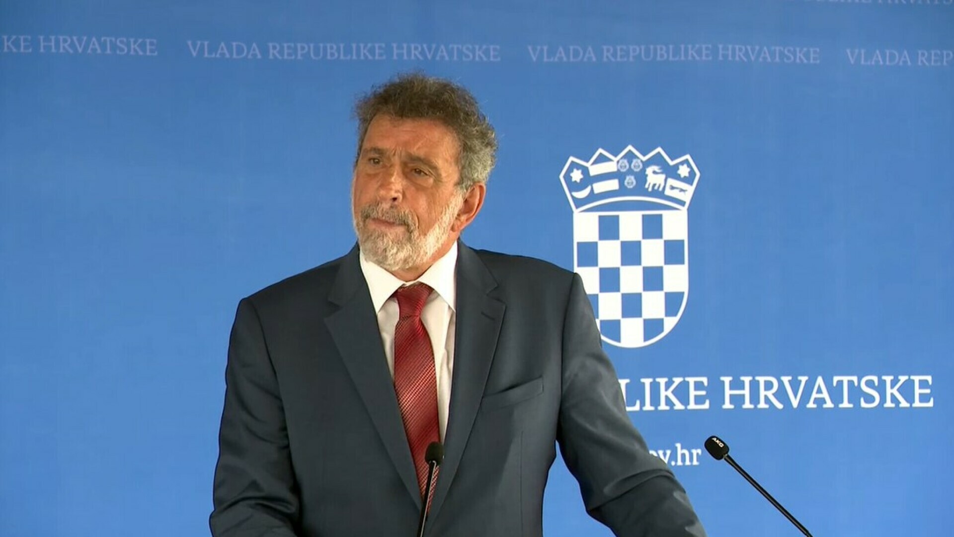 Ministar Fuchs otkrio kada počinje nova školska godina i hoće li biti ...