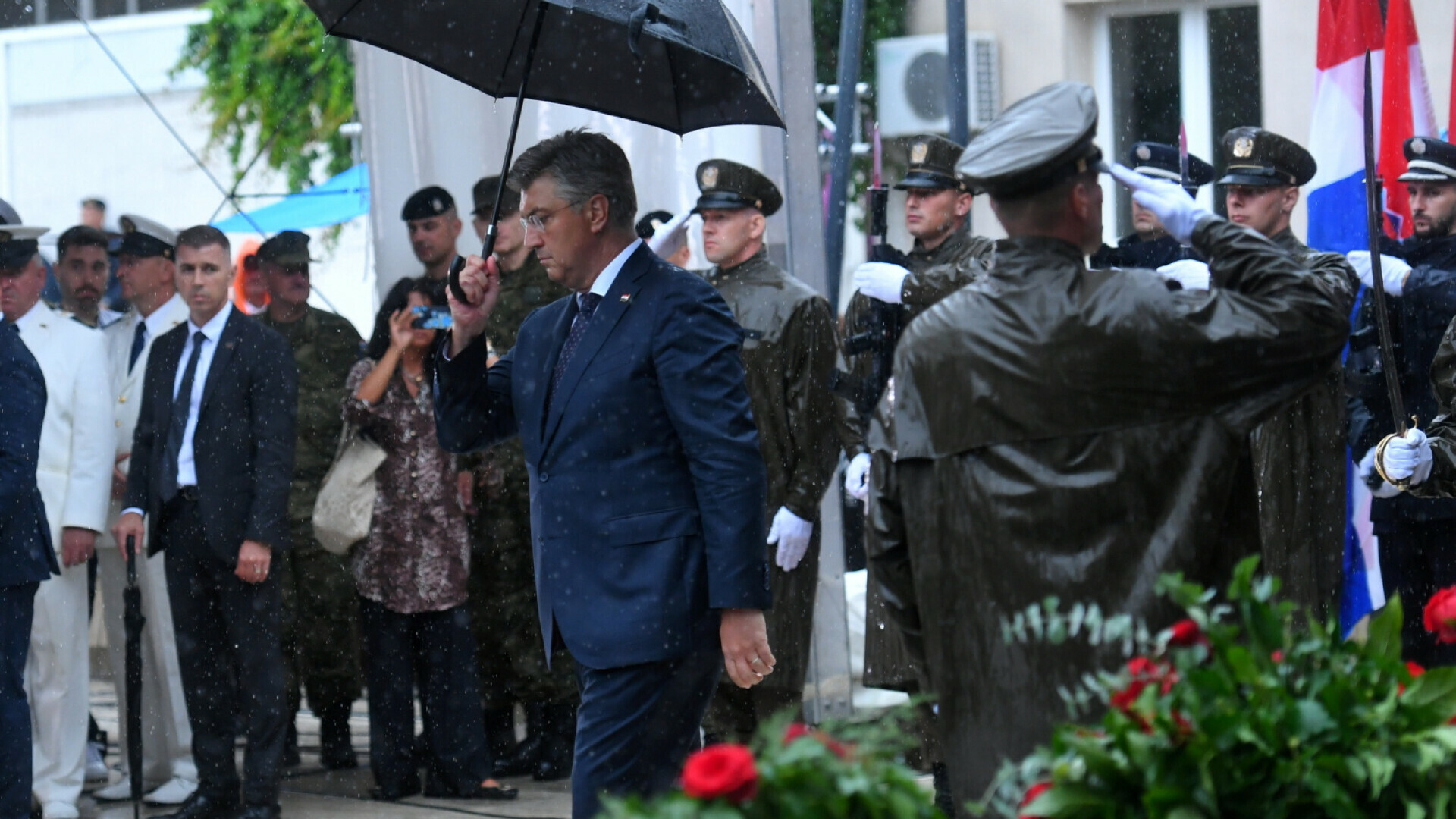 FOTOGALERIJA Državni vrh zajedno u Kninu: Pogledajte kako su Milanović ...