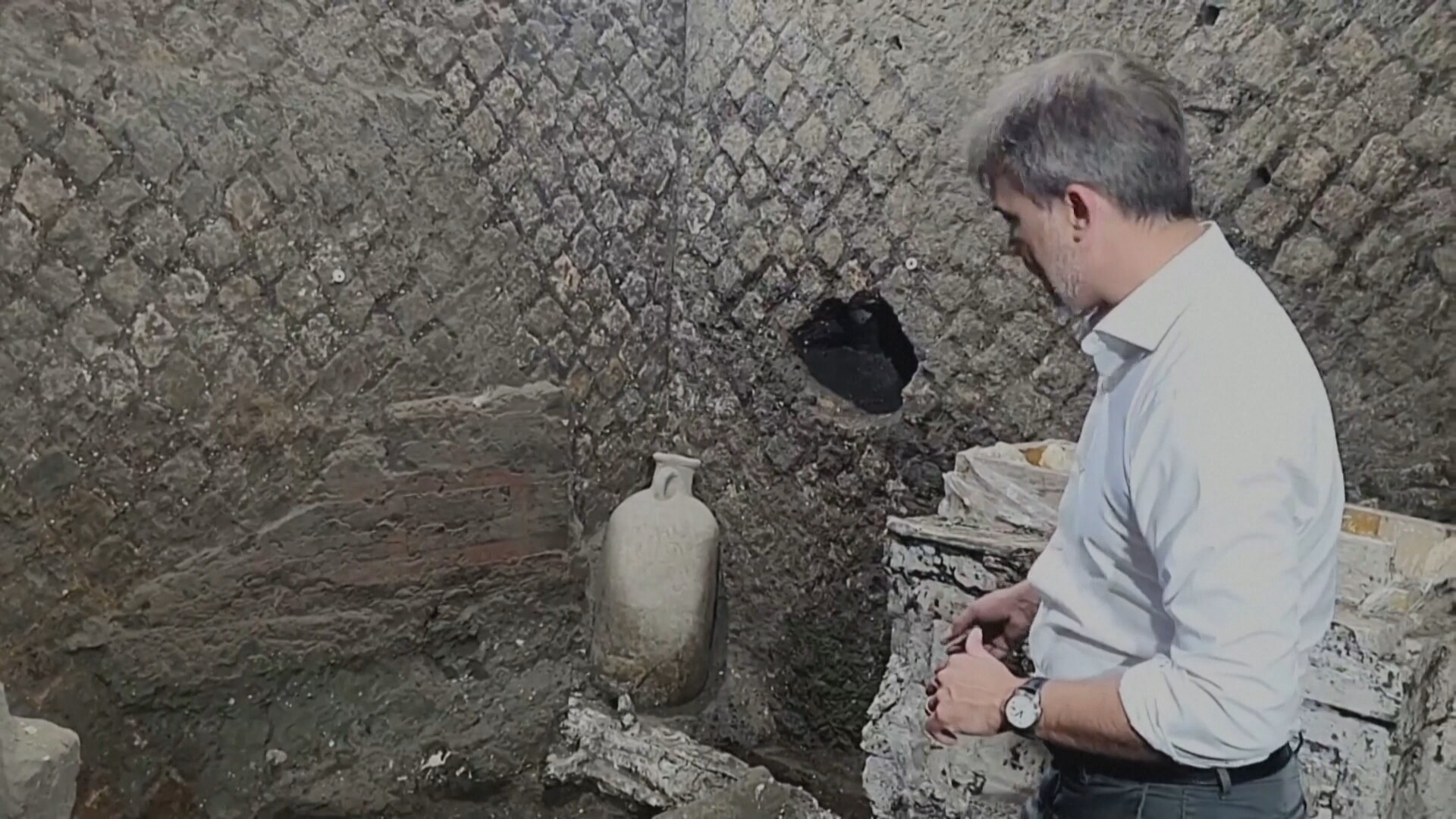 FOTO Novo otkriće baca svjetlo na život robova u rimskim Pompejima