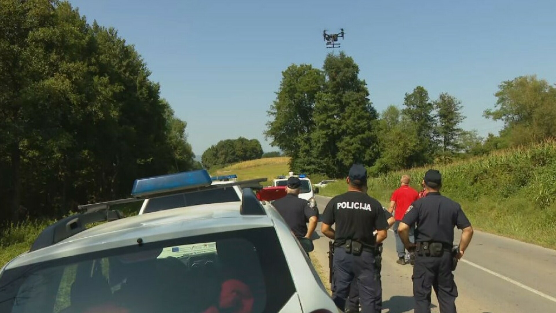 FOTO Još uvijek se traga za vozačem koji je skrivio prometnu nesreću i ...