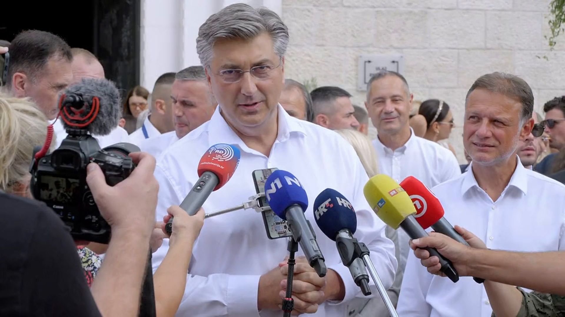 Andrej Plenković i Dragan Primorac u Sinju