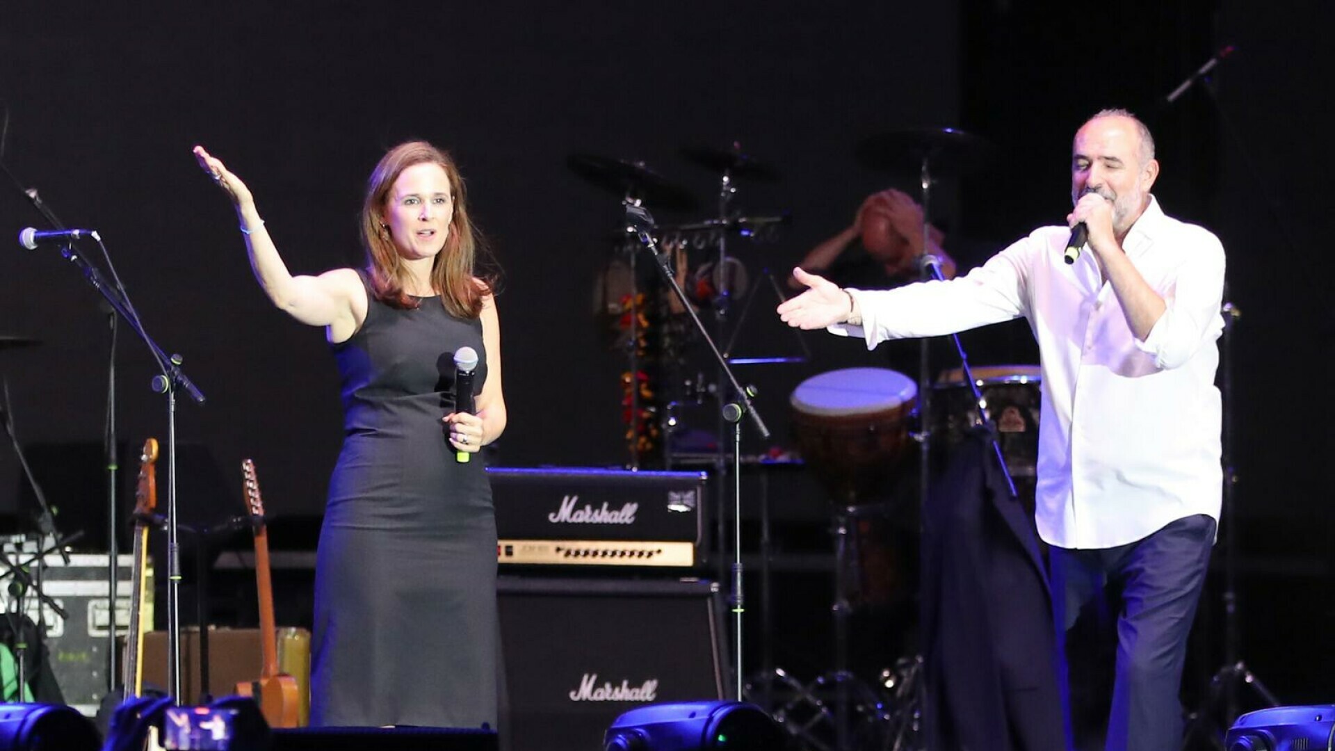 Sjećate li se Anđele, koja je imala hit s Draženom Zečićem? Prošlo je ...