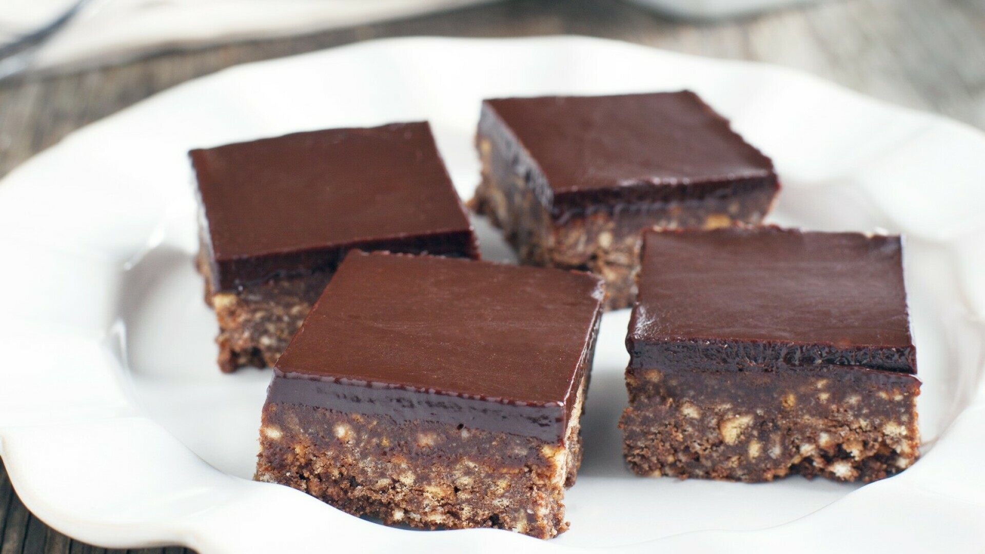 Kako s cijelim piletom i kilom suhog graha skuhati 7 jela za svaki dan ...