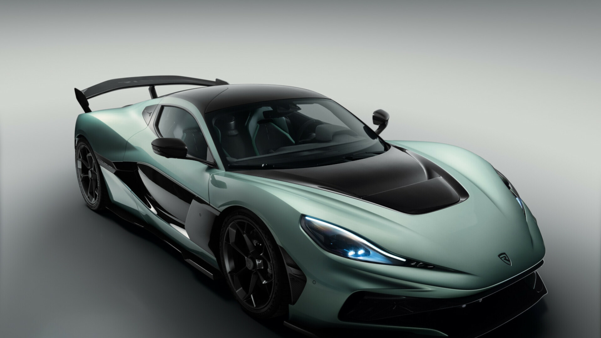 Možete li vjerovati? Ovo je Nevera R i brža je i bolja u svim aspektima ...