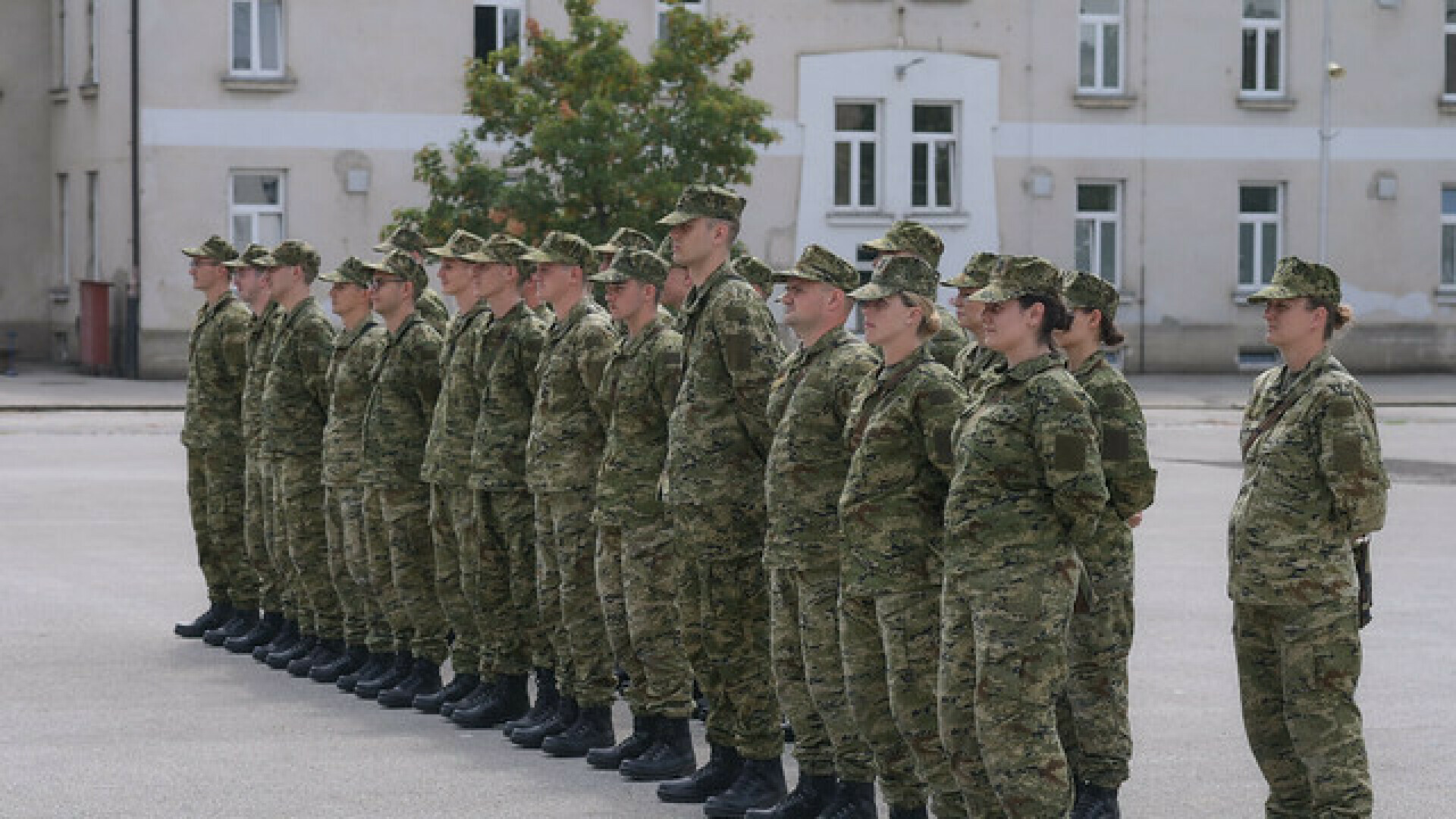 Objavljeni detalji vojnog roka: Naknada 1100 eura, prednost pri zapošljavanju...