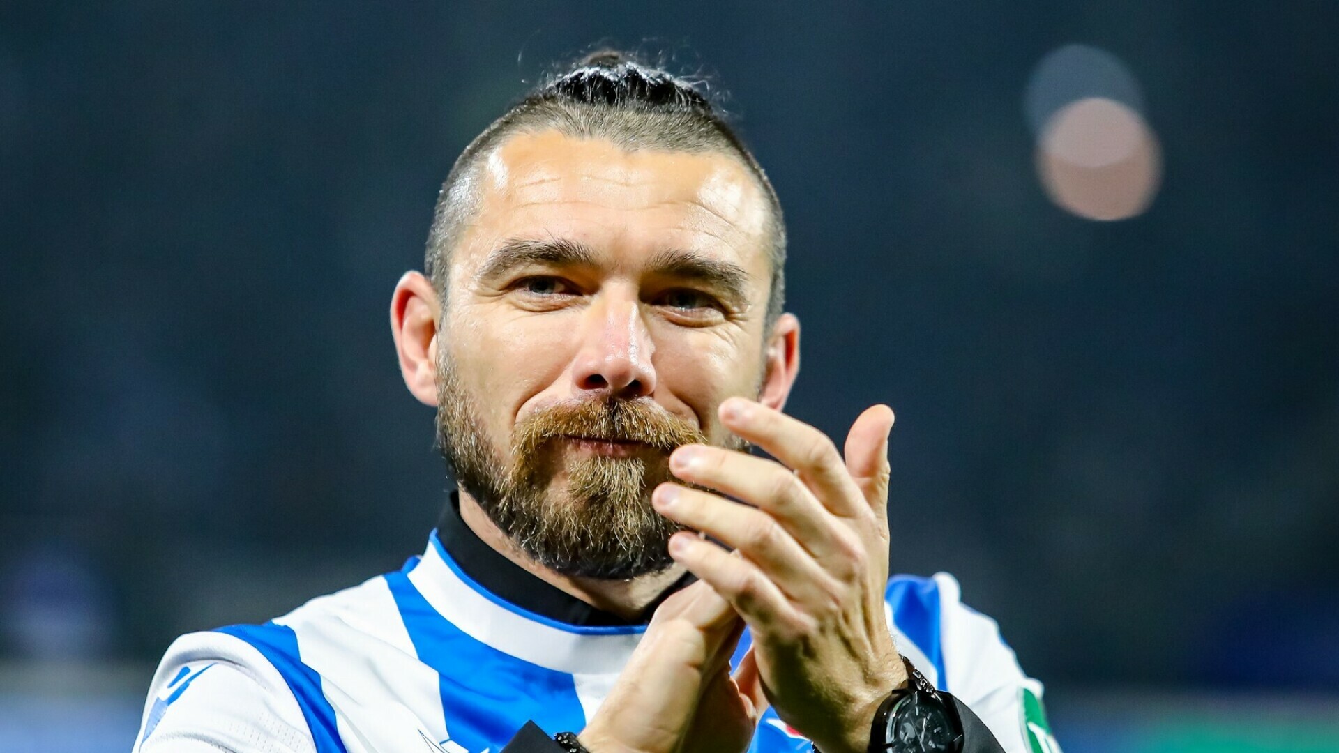 VIDEO Bivši Vatreni odradio najbizarniju press-konferenciju godine ...