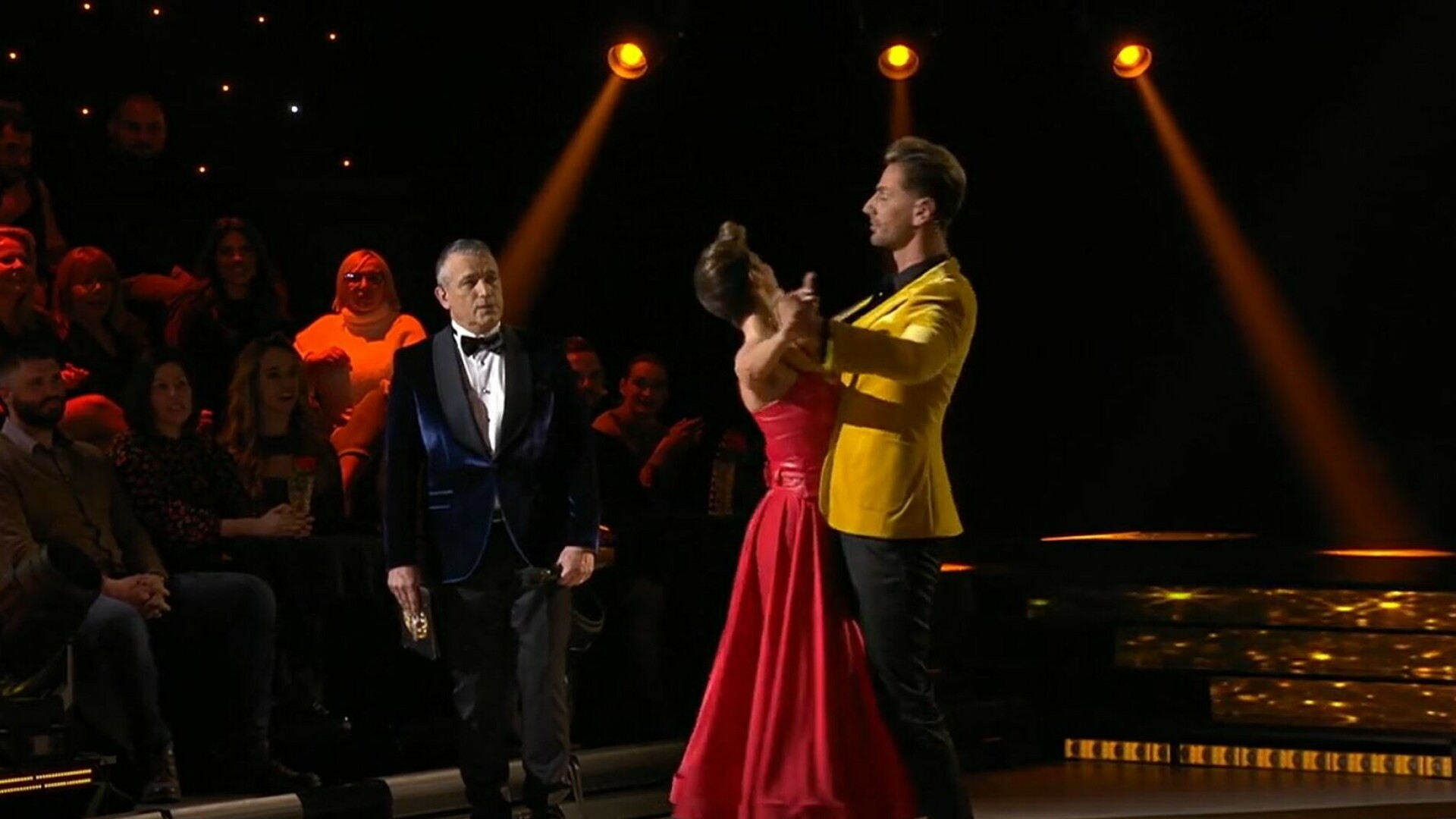 Naočiti član žirija iz domaćeg hit-showa o jednoj od svojih najtežih ...