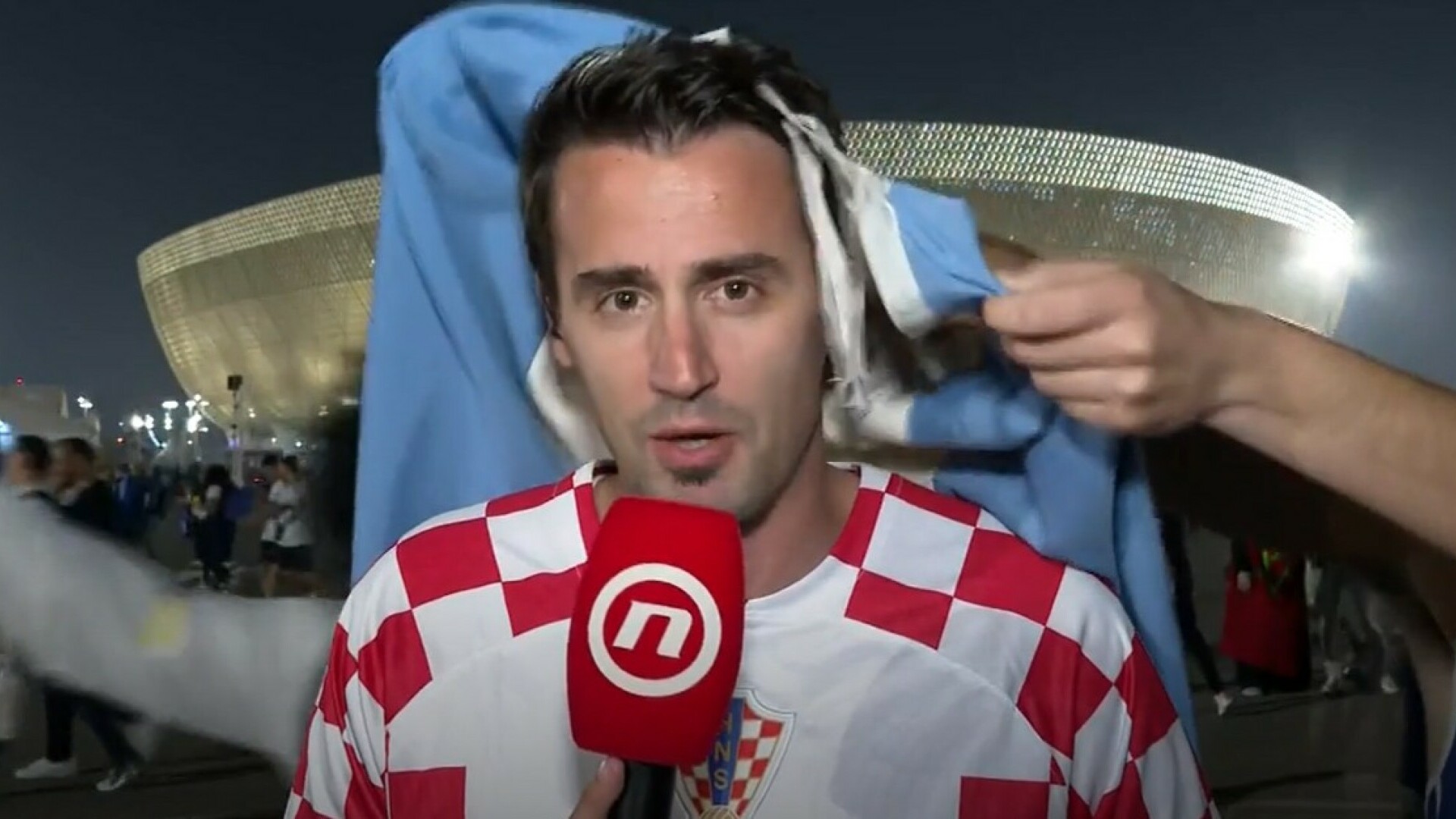 VIDEO Reporter Dnevnika Nove TV izdržao ometanja Argentinaca u ...