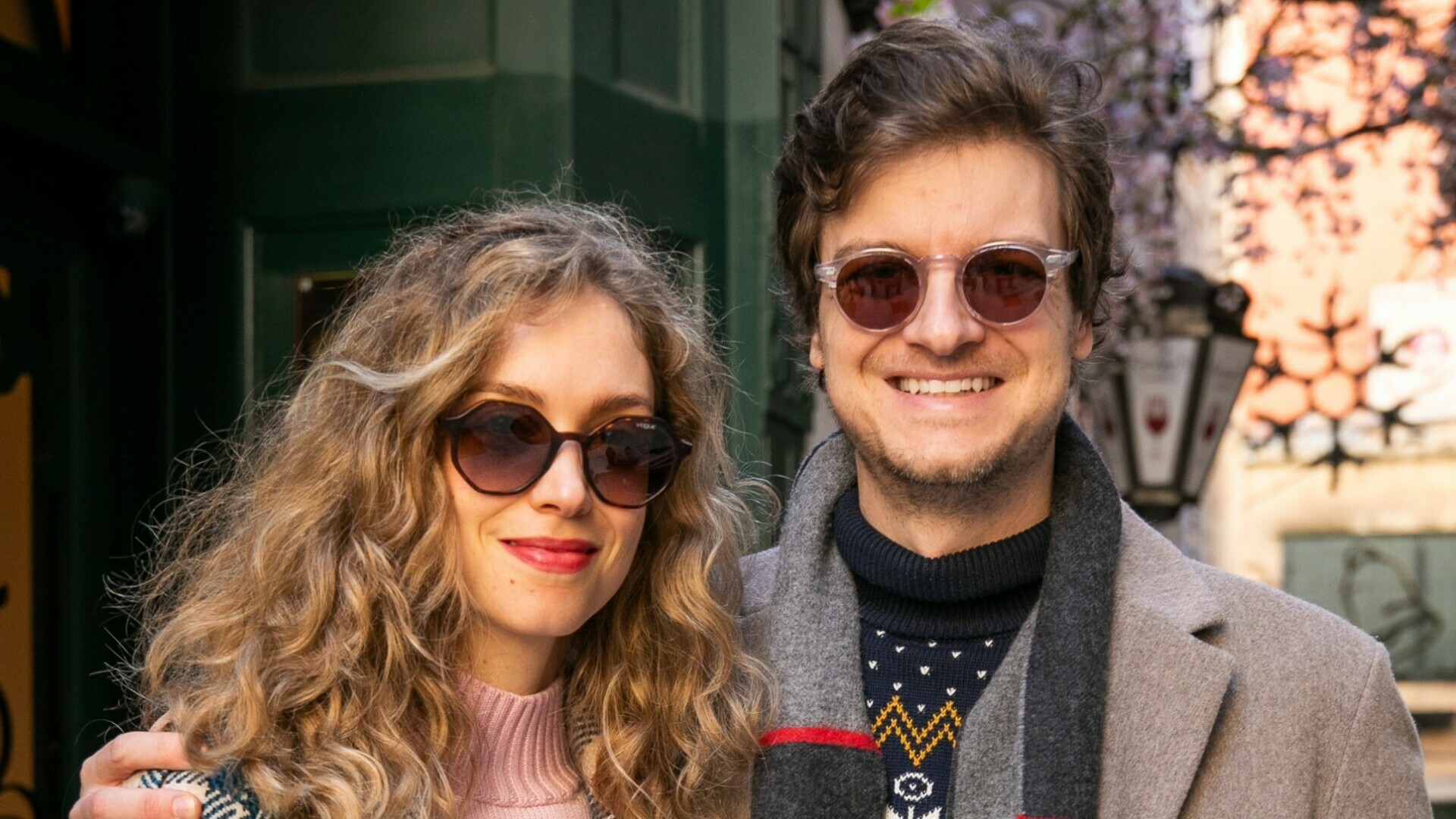 Efektan kaput Hane Huljić Grašo košta 36 eura i ima kroj koji pristaje ...