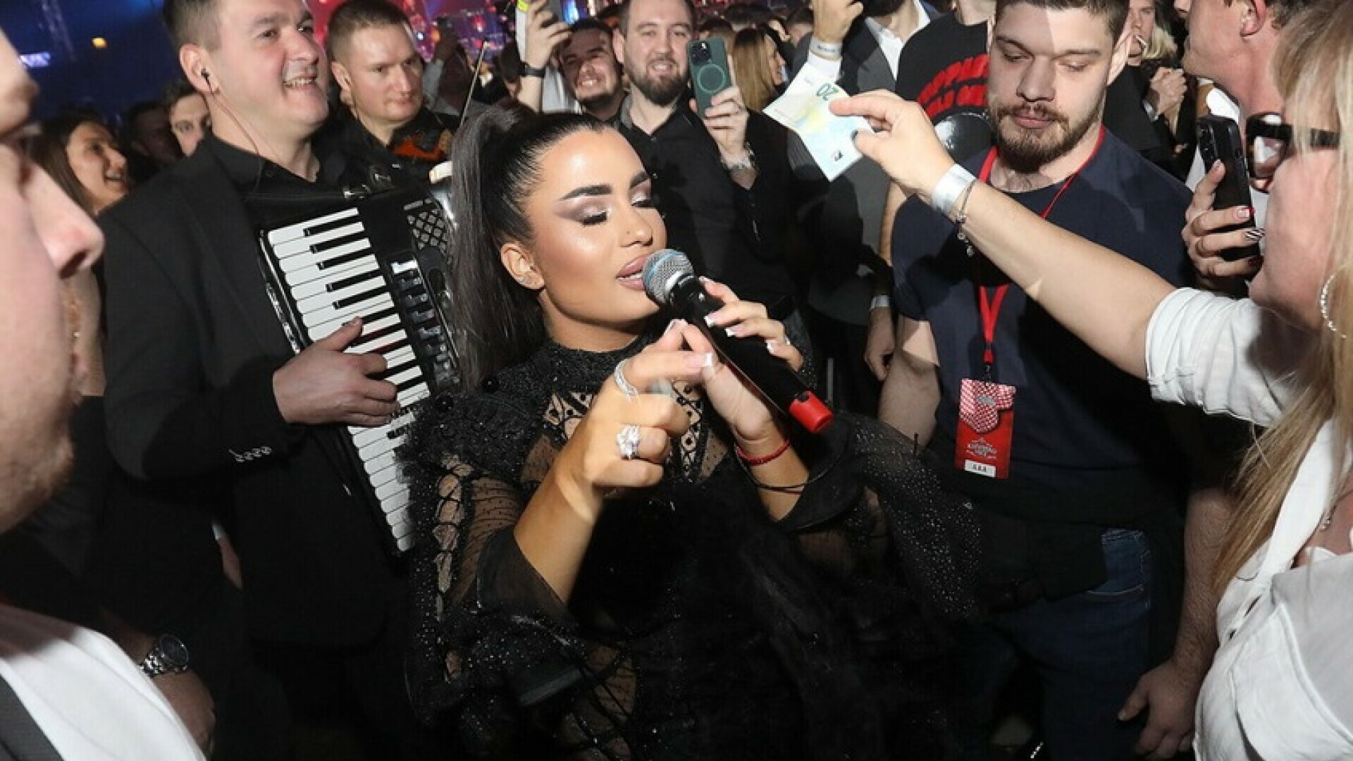 Arena Zagreb opet postaje središte turbofolk groznice dan poslije ...