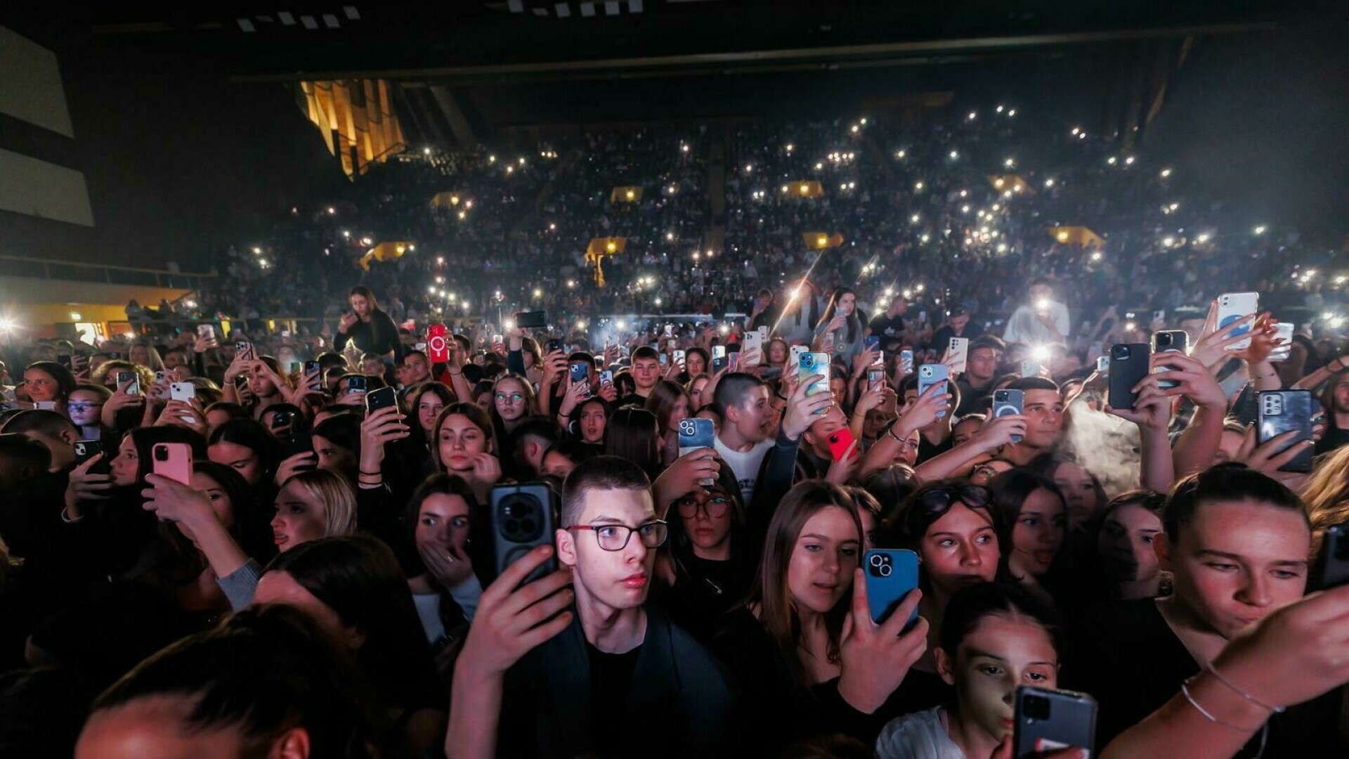 Vanserijski popularan hrvatski reper održao koncert, pogledajte fotke ...