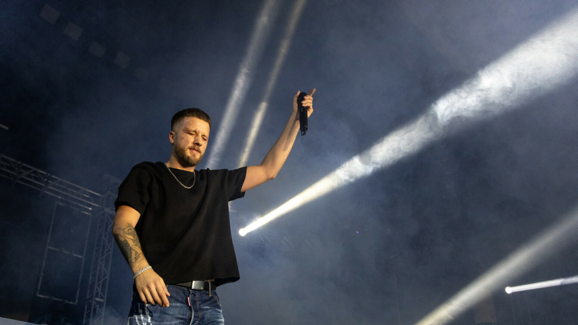 Vanserijski popularan hrvatski reper održao koncert, pogledajte fotke ...