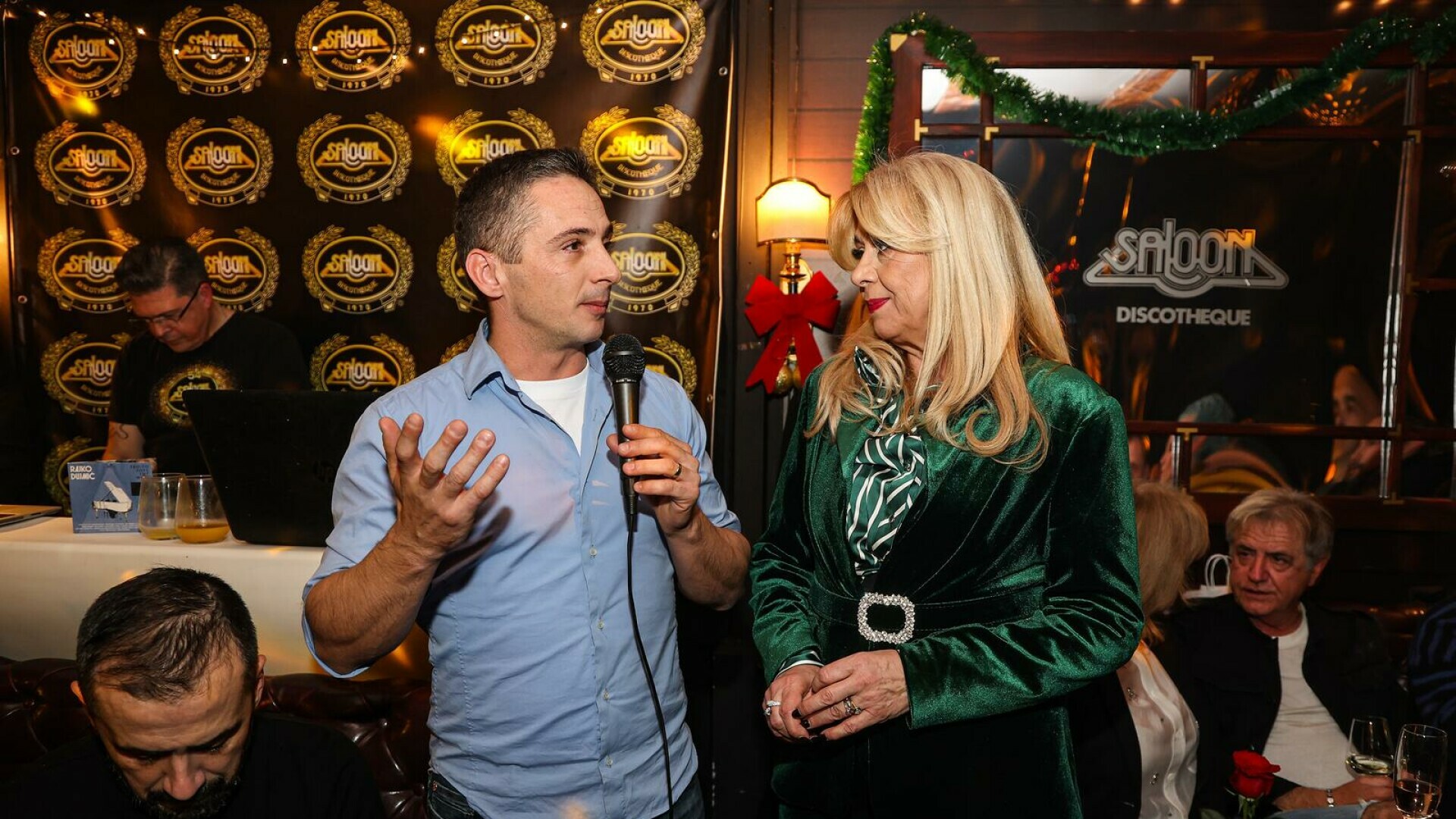 Znate li kako izgleda sin jedinac Rajka Dujmića? Rijetko ga viđamo, a zbog posebnog događanja ...