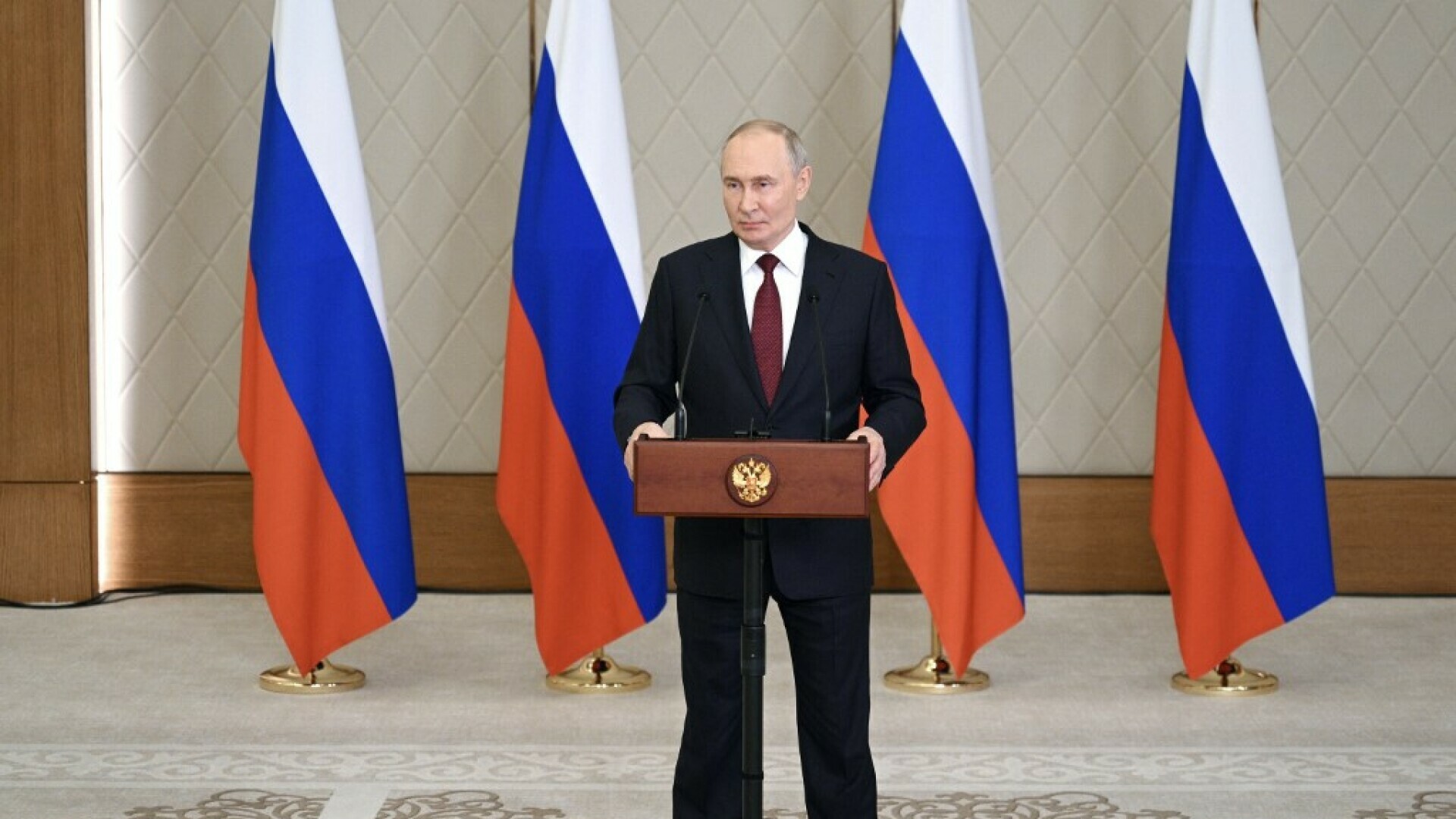 Svi gledaju ovu Putinovu snimku: Što mu se to događa? Oglasio se i Kremlj