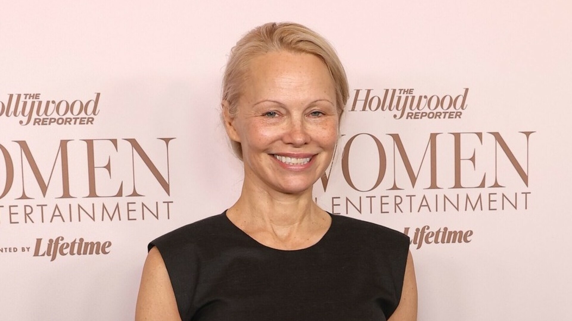 Pogledajte najbolja izdanja Pamele Anderson bez trunke šminke