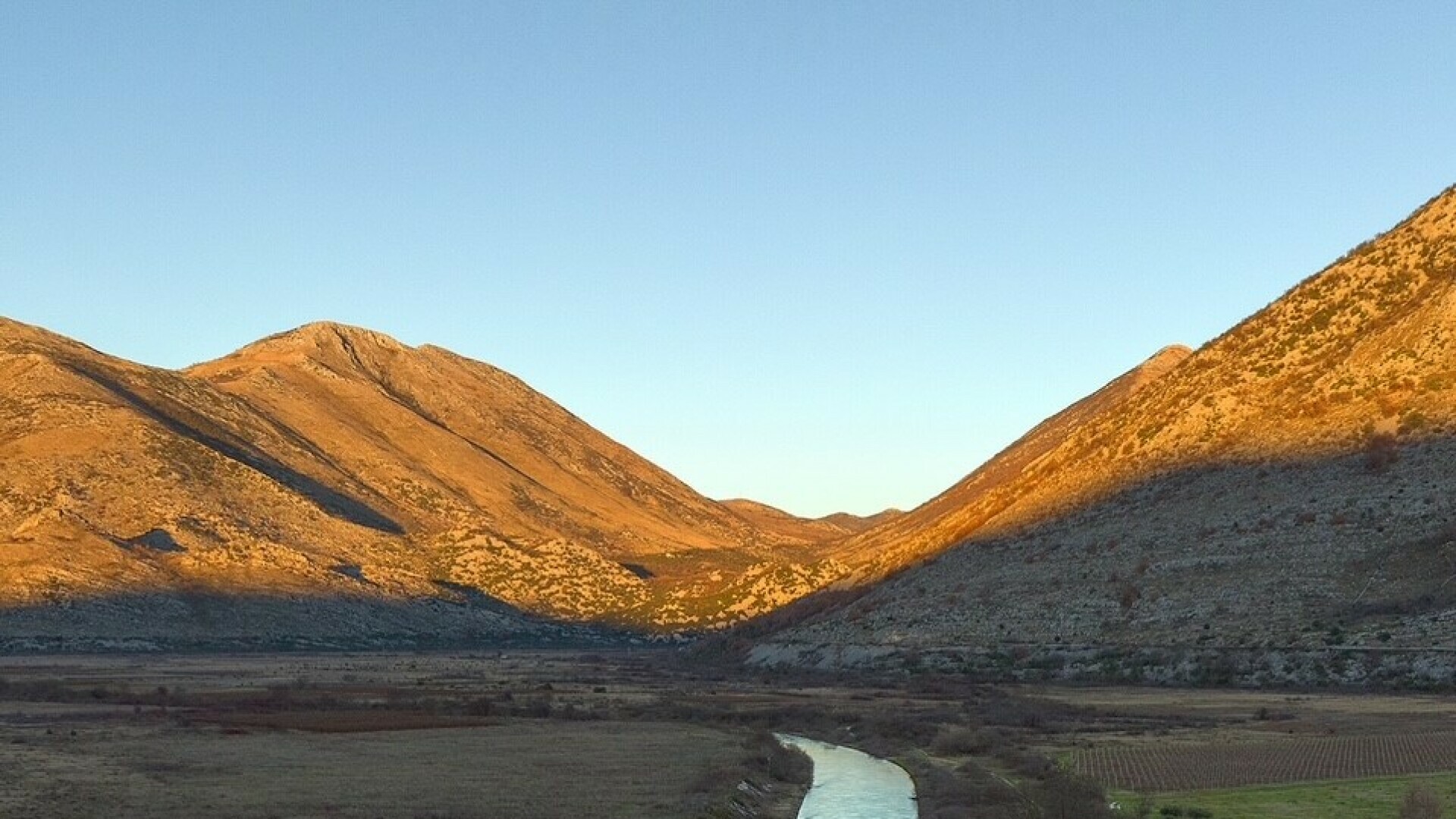 Jedno od najljepših u BiH: Selo u kojem će vas dočekati dašak mistike i ...