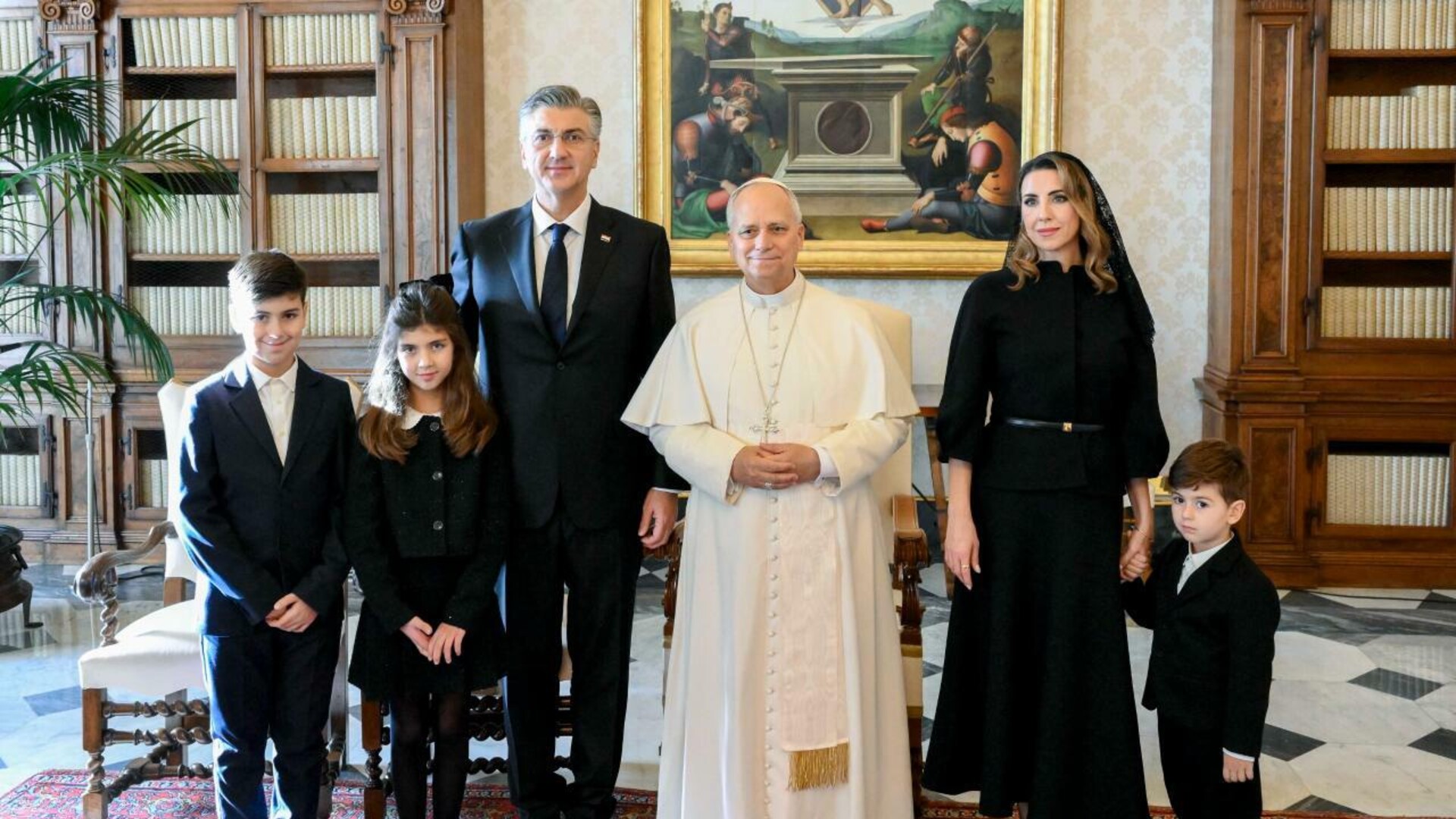FOTO Premijer Plenković s obitelji kod pape Lava: "Bilo bi nam iznimno ...