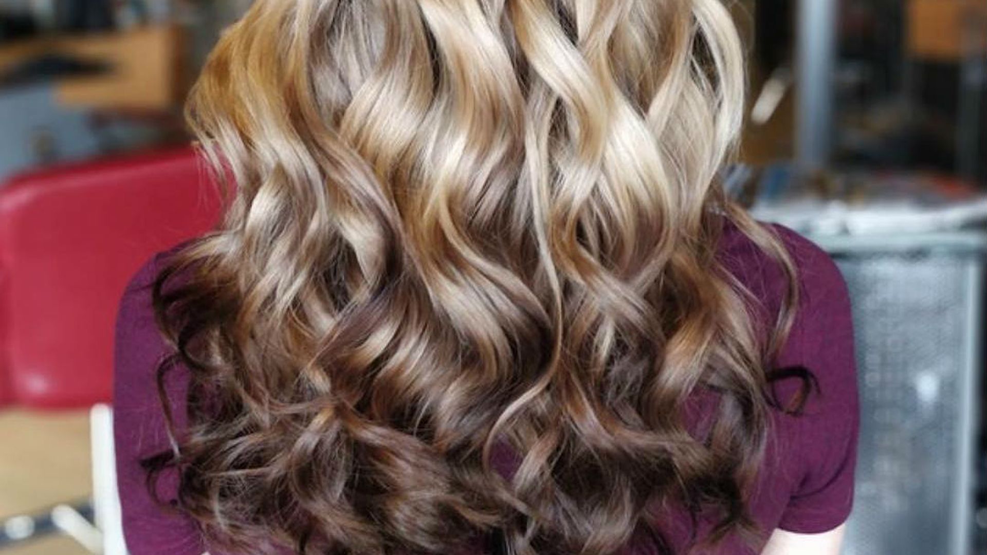 Obrnuti balayage: Trend koji najbolje pristaje ženama plave i ...