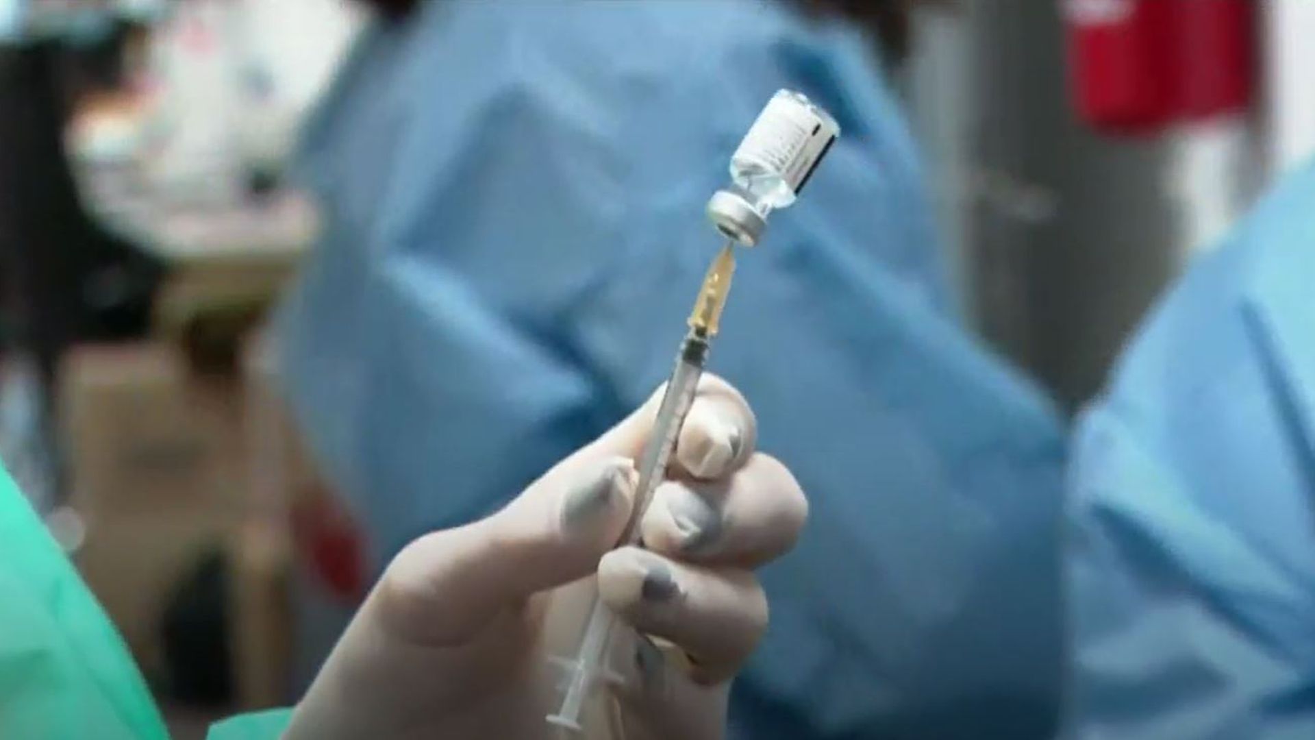 U Hrvatskoj će se 73 posto zdravstvenih djelatnika cijepiti protiv COVIDA-19