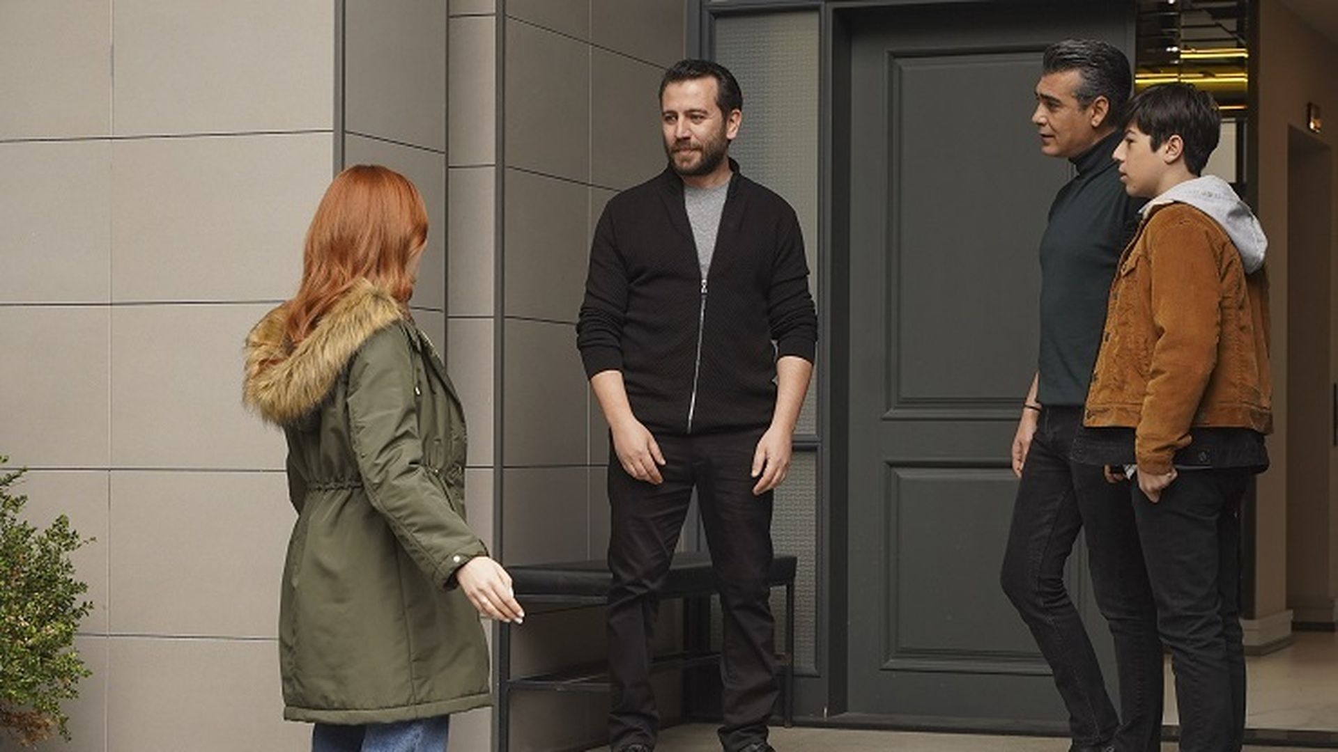 Nevjera: Njegovo prisutstvo očigledno uzbuđuje Bahar – rađa li se to ...